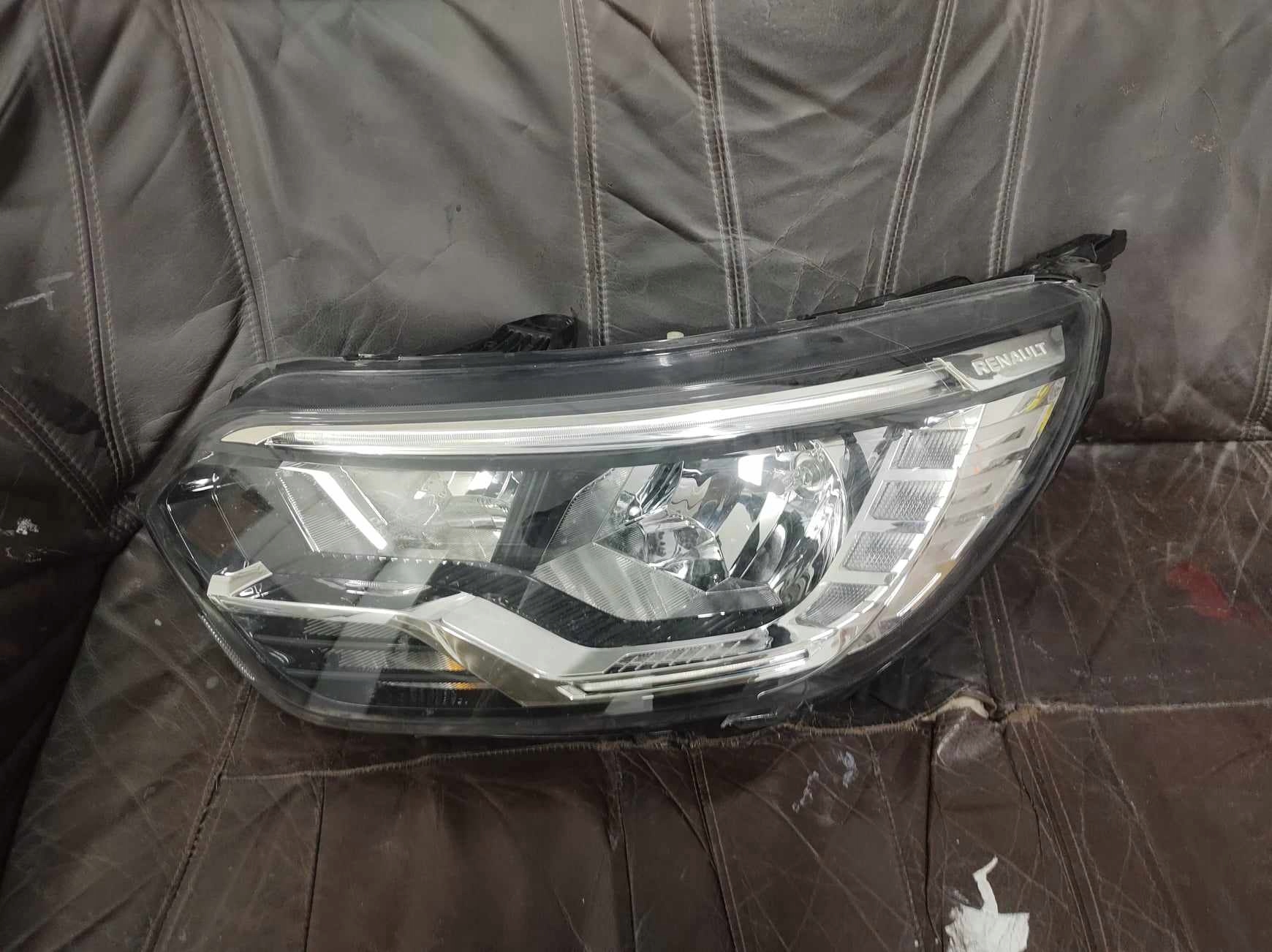 260600331r w Lampy przednie i elementy - Allegro.pl