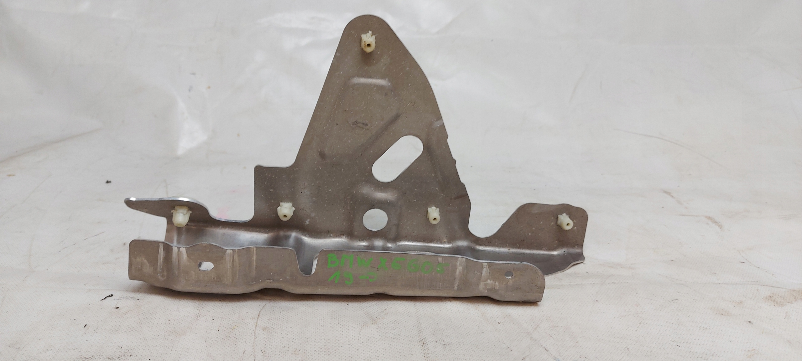 BMW OE 7428399 uchwyt izolacji termicznej • Cena, Opinie - Allegro