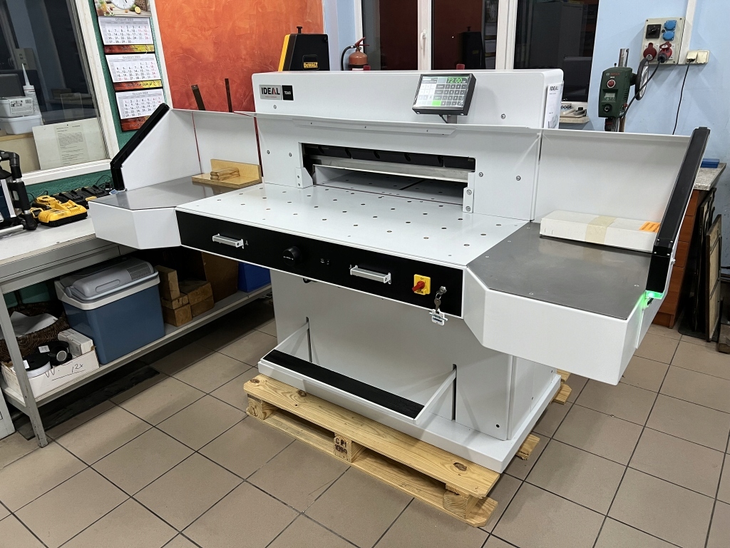 Gilotyna do papieru Ideal 7260 hydrauliczna • Cena, Opinie • Maszyny ...