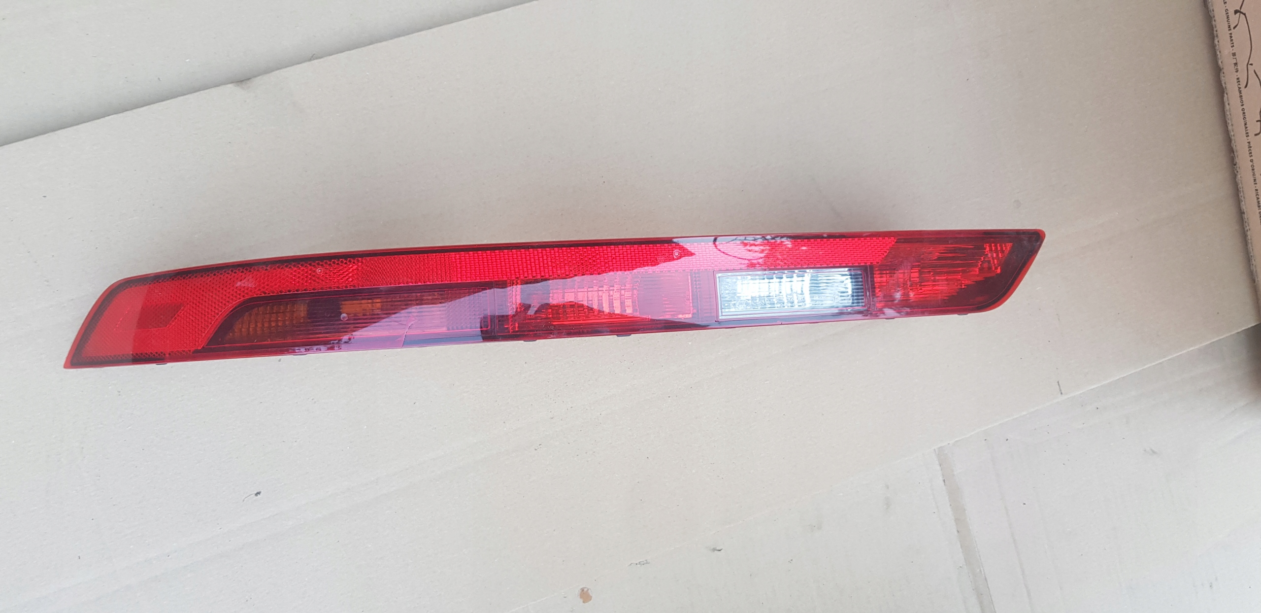 AUDI Q5 II LAMPA TYLNA LEWA 80A945069 80A945069 za 400 zł z Trzebicz ...