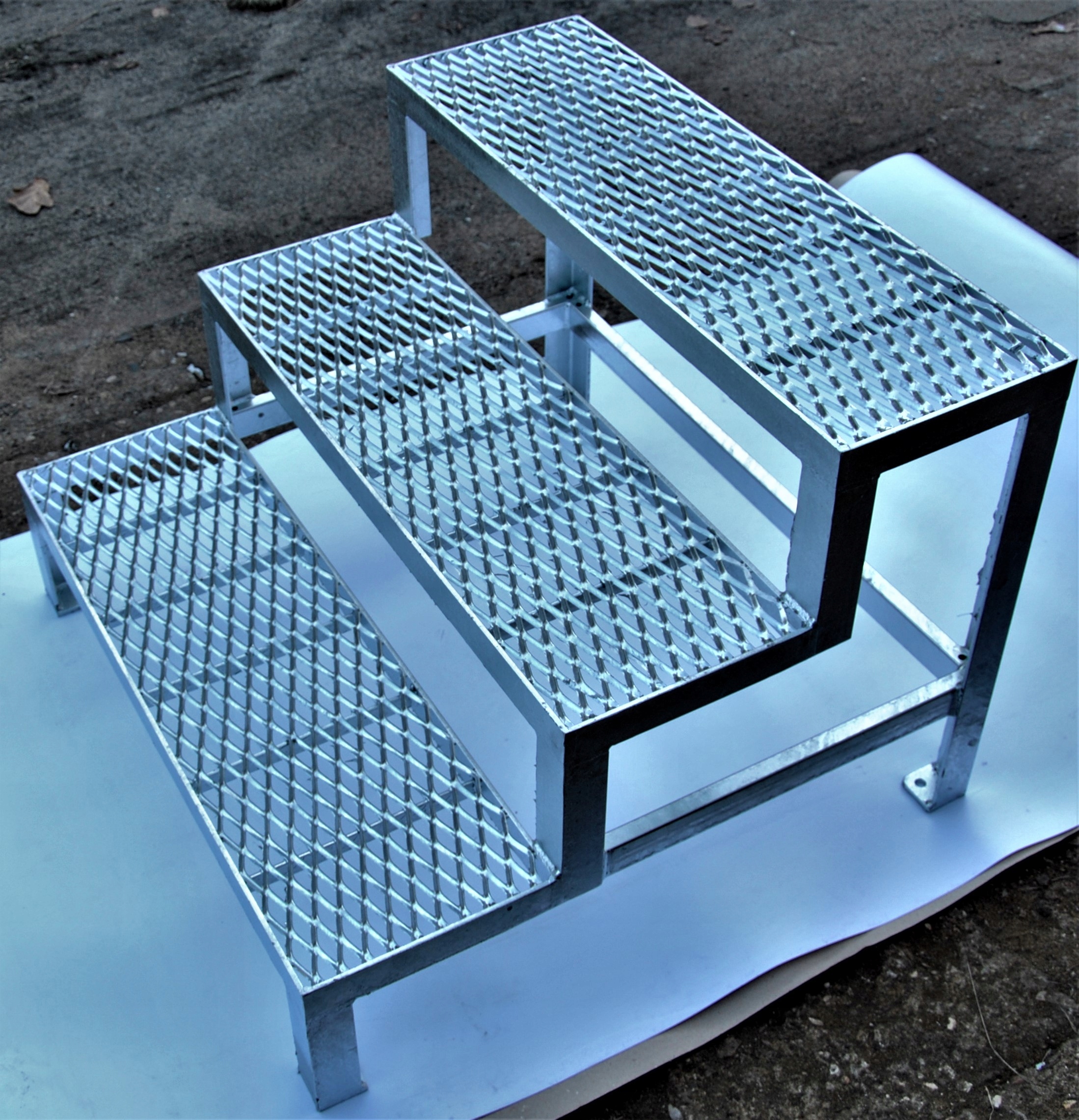 SCHODY METALOWE ZEWNĘTRZNE 3 STOPNIOWE 80x25 cm (0003) • Cena, Opinie ...