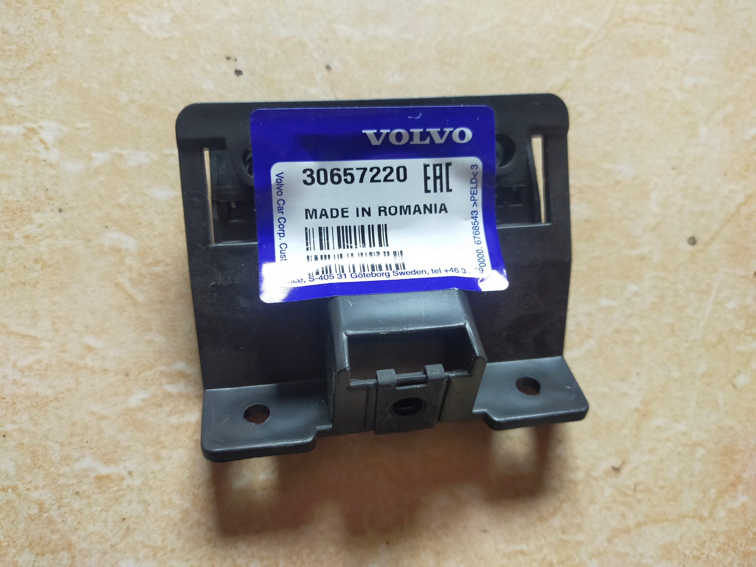 VOLVO UCHWYT ZDERZAKA TYŁ TYLNY 30655939 30657220 - porównaj ceny ...