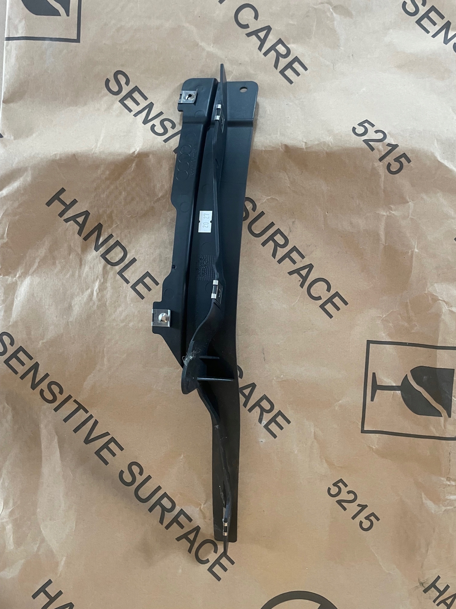 CHLAPACZ NADKOLA LEWY AUDI Q7 4M0853887C • Cena, Opinie - Allegro