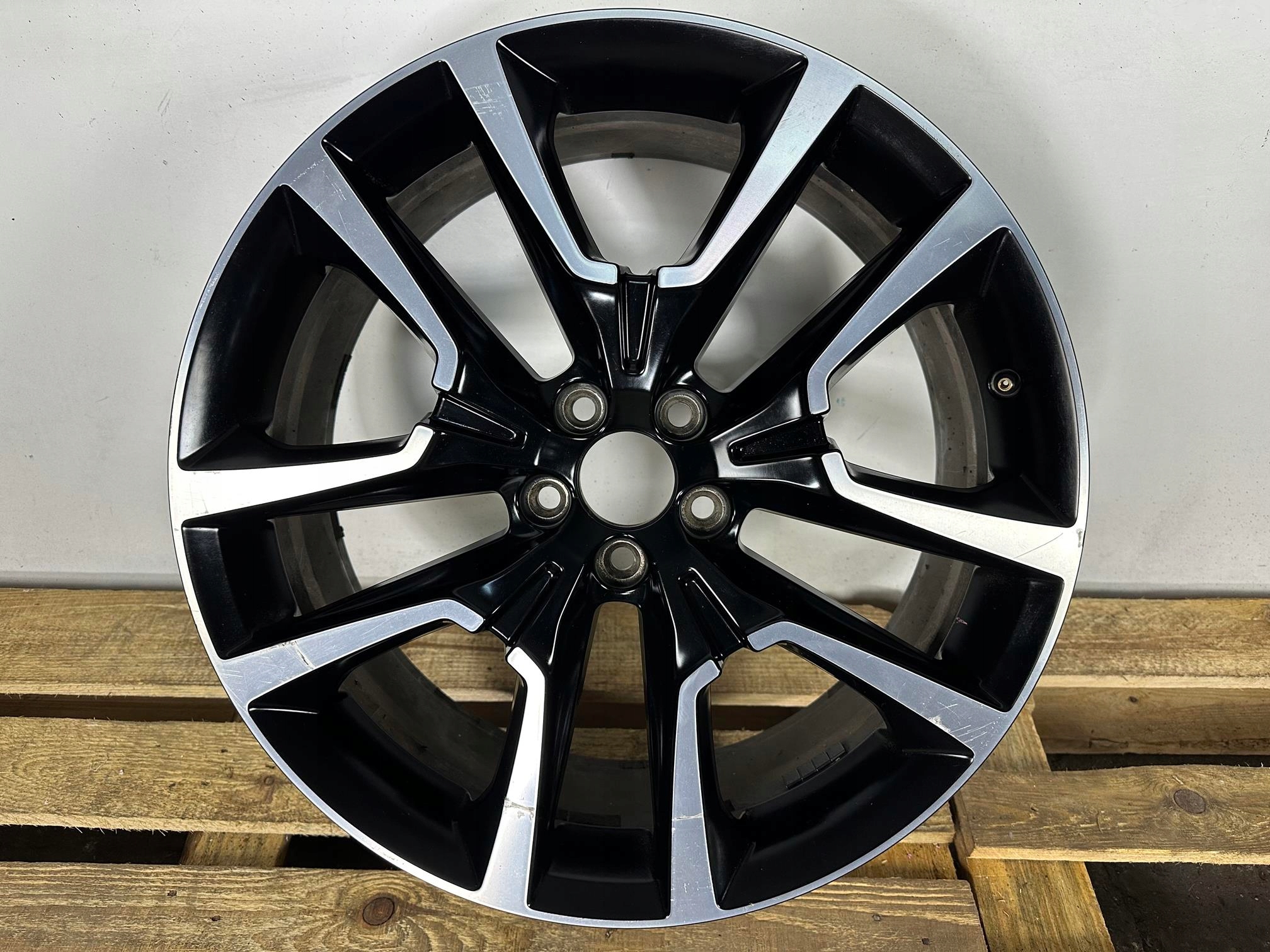 Przedmioty użytkownika jbczesci2019 - Allegro