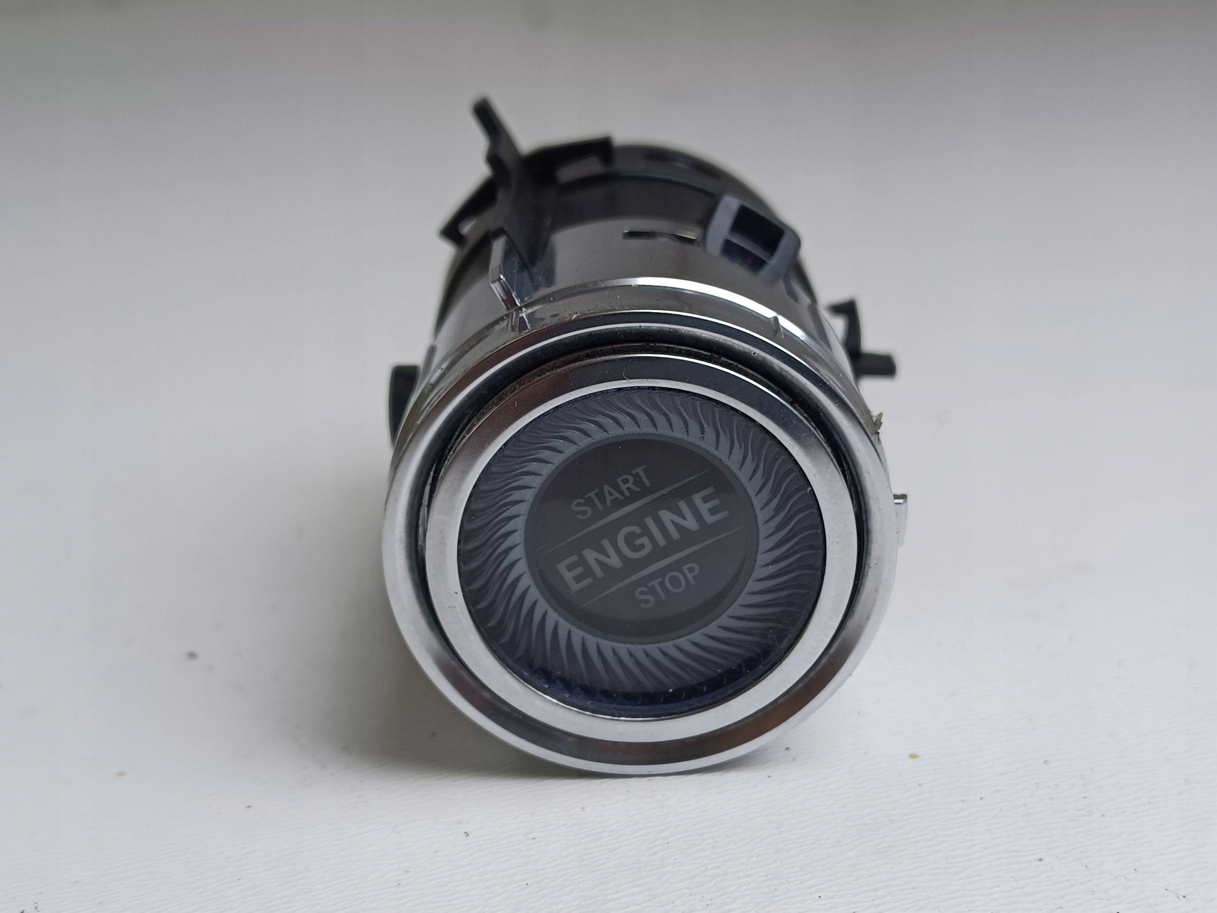 MERCEDES E W213 213 TLAČÍTKO ZAPALOVÁNÍ START / STOP A2139055500 za 225 ...