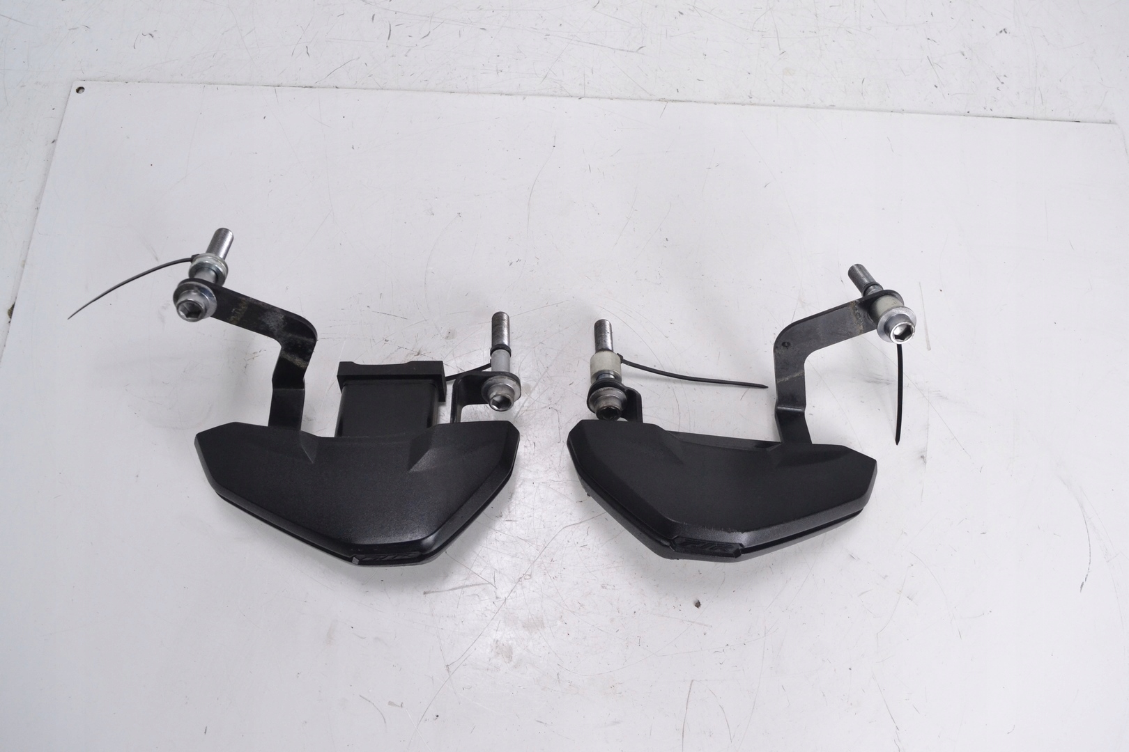 Crash pady YAMAHA FJR 1300 16-24 • Opinie - Allegro