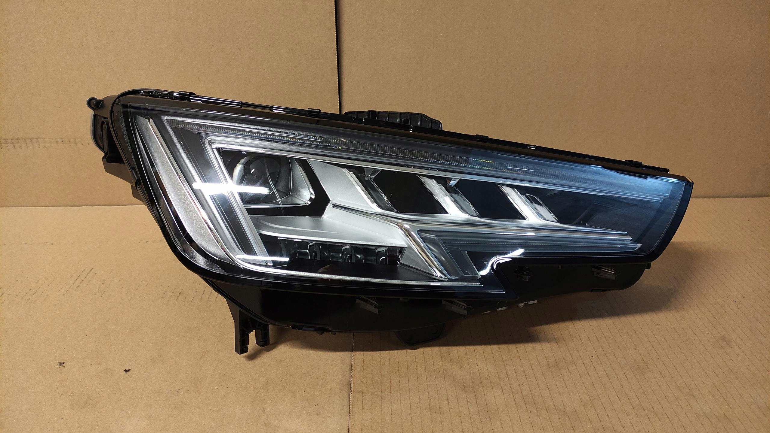 Audi A4 B9 Lampa Prawa PrzÓd Full Led Matrix Z Kowale Allegro
