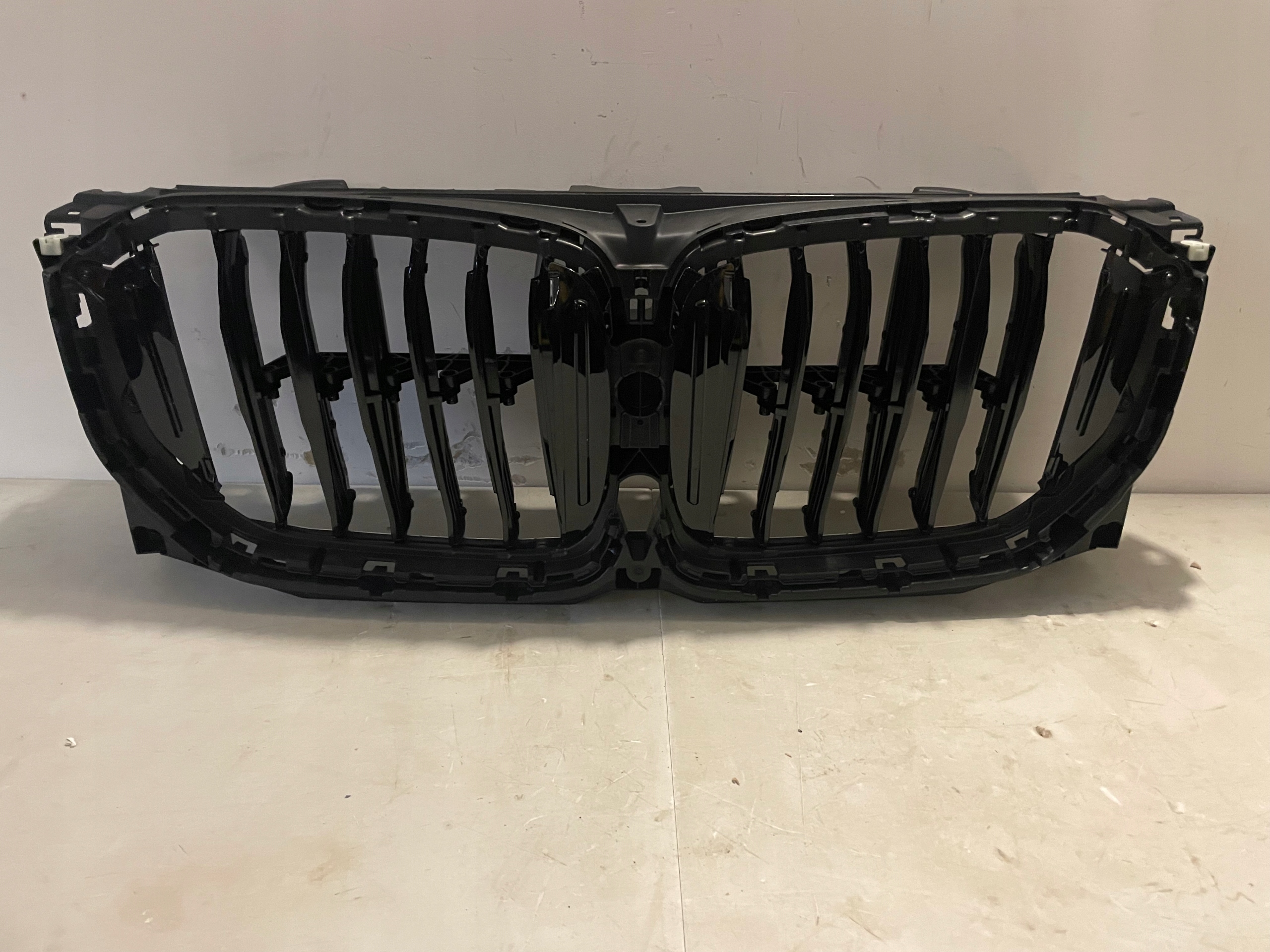 Kierownica powietrza BMW X5 G05 51749465525 za 1050 zł z Mińsk ...