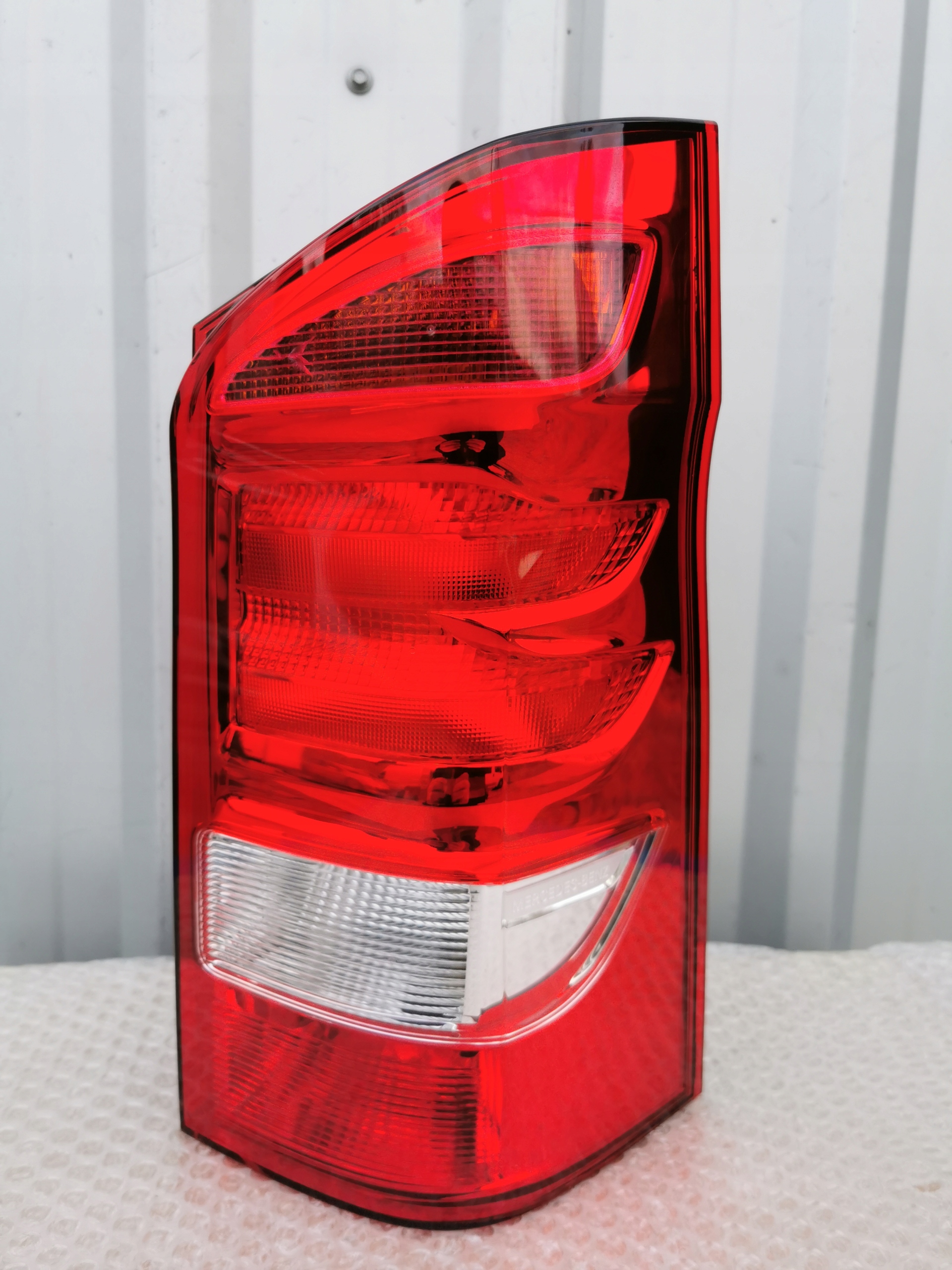 MERCEDES VITO W447 447 LAMPA PRAWA TYŁ TYLNA A4478200164 A4478200164 ...