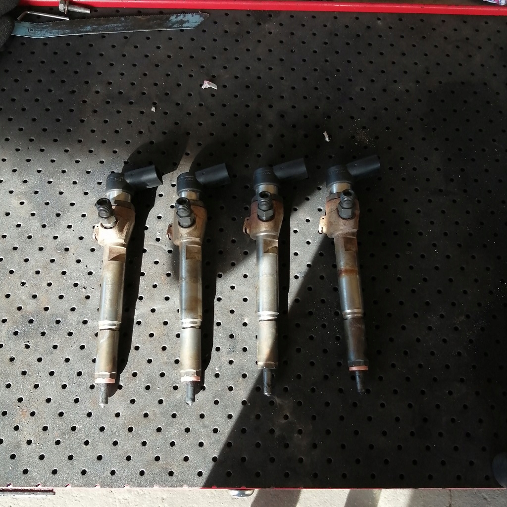 WTRYSK, WTRYSKIWACZ RENAULT 1,5 DCI H8200294788 8200294788 za 199 zł z ...