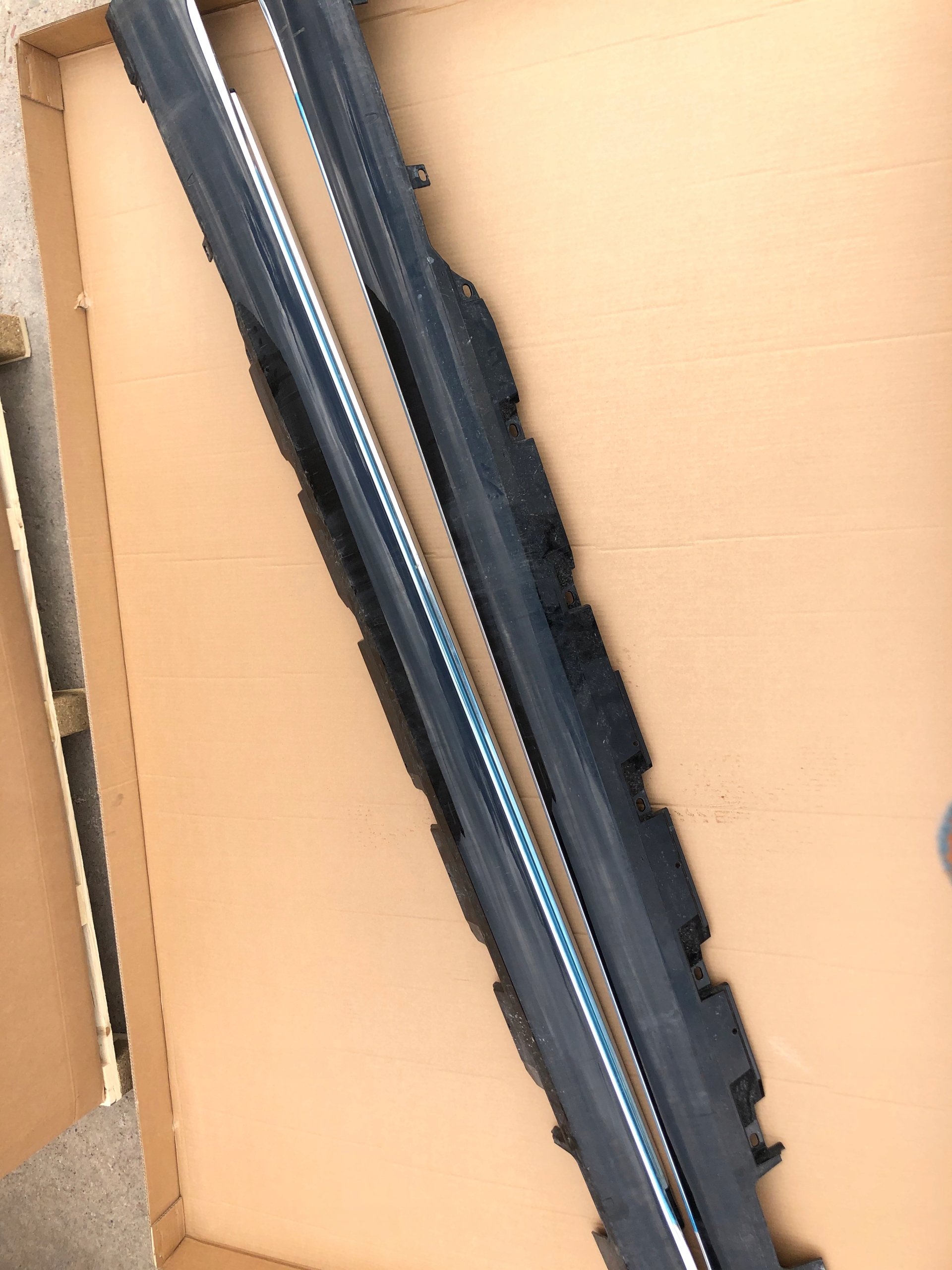 AUDI A8 D4 4H4 LIFT LONG LISTWA PROGOWA LY9T LX7P • Cena, Opinie - Allegro