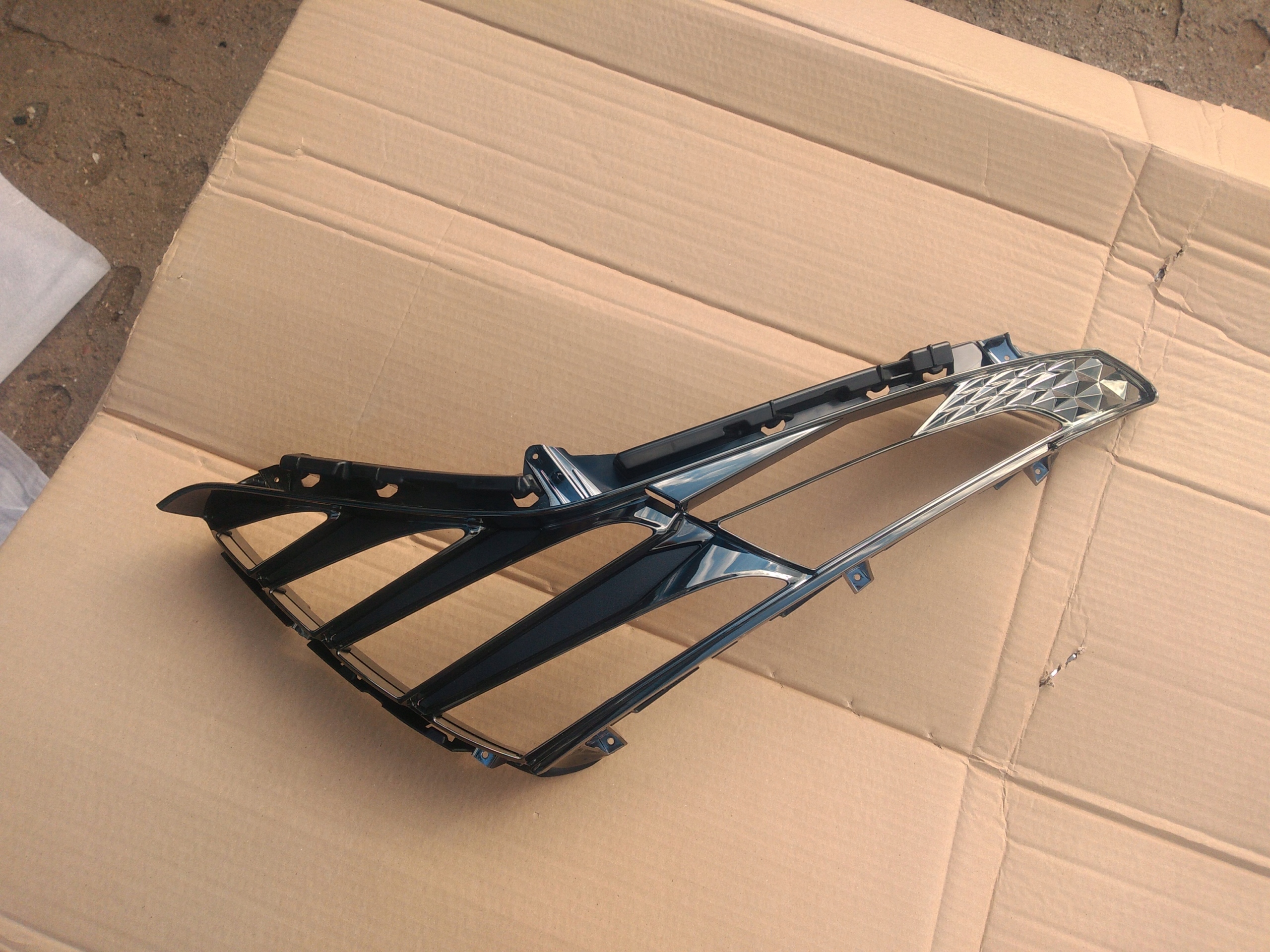 HYUNDAI TUCSON IV - NOWY chrom pod LED prawy 92136-N7100 za 337 zł z ...