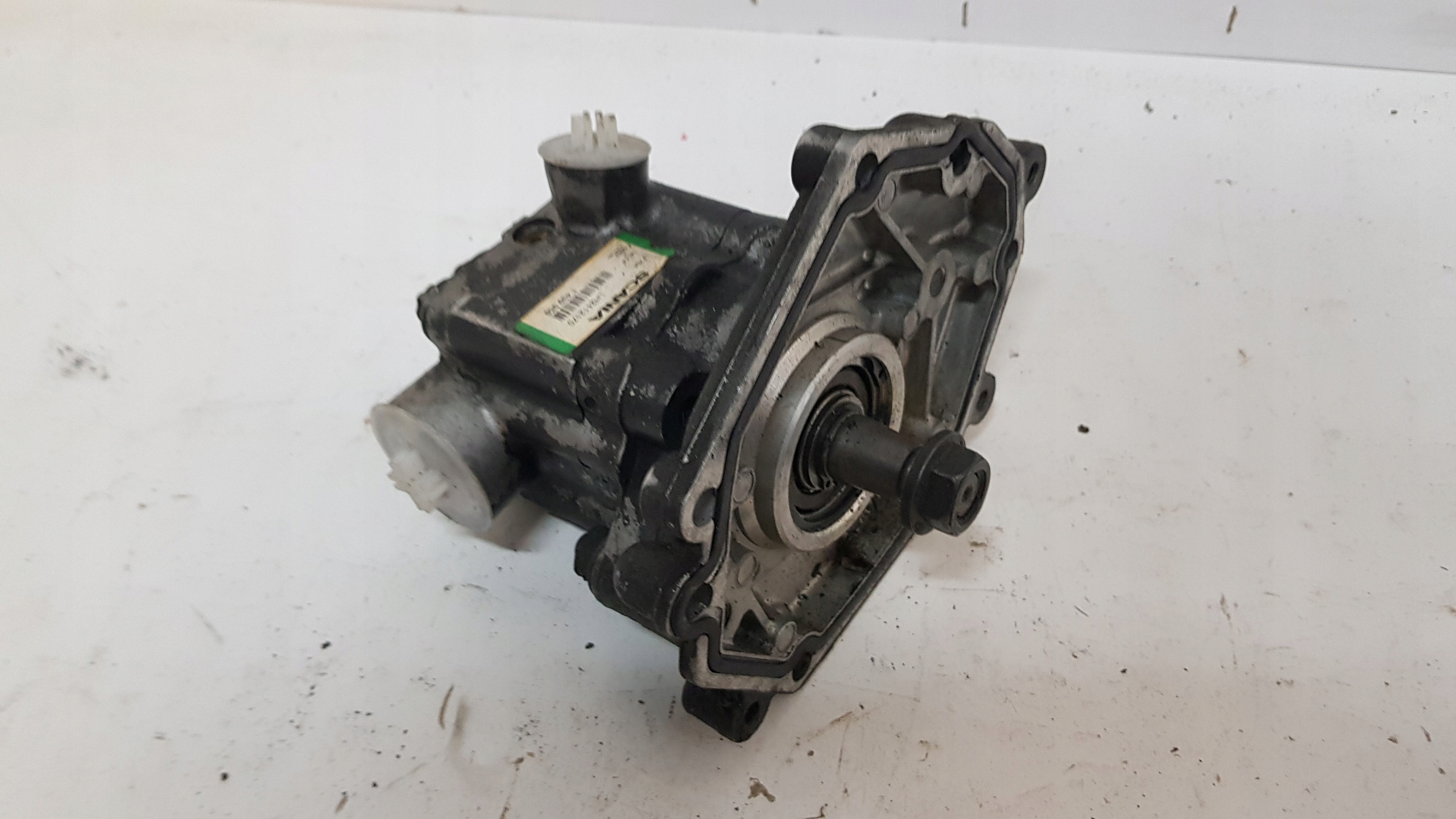 Pompa wspomagania servo scania r 1439958 za 199.00PLN z Kargowa ...