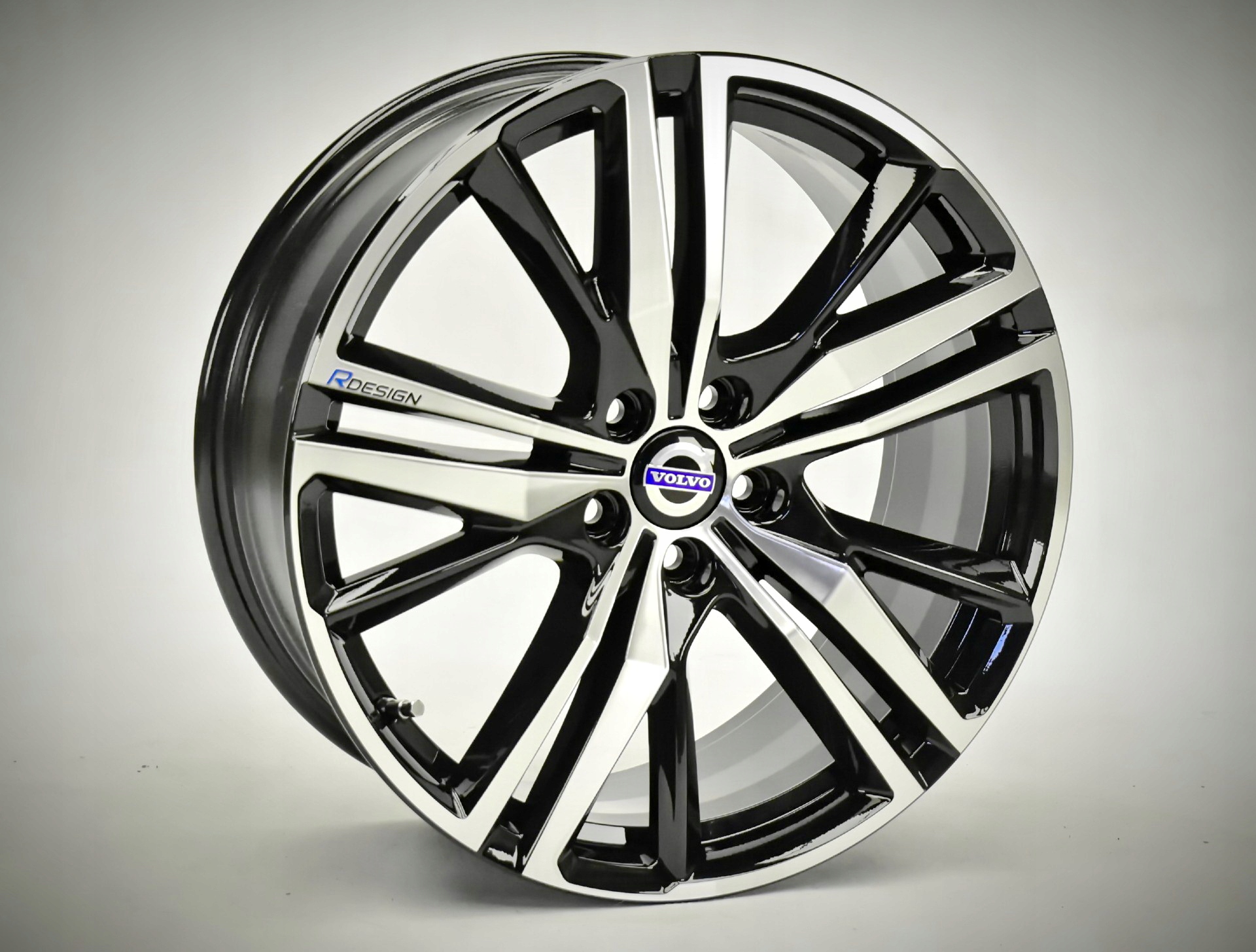 VOLVO V60 S60 R-DESIGN 8x19 ET42 5x108 32143050 z Międzychód - Allegro ...