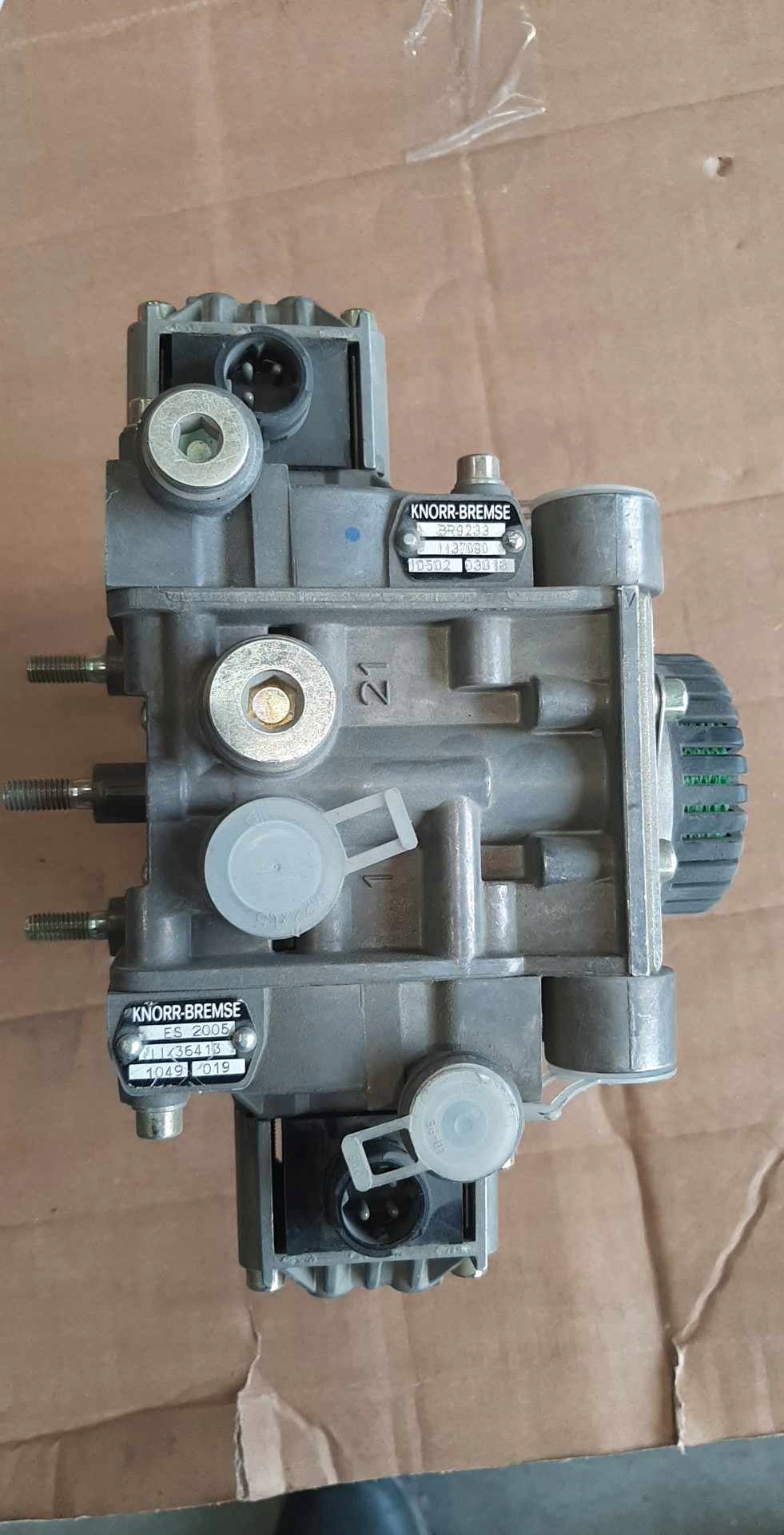 Zawór modulator ABS Naczepy BR 9232 KNORR-BREMSE • Cena, Opinie - Allegro