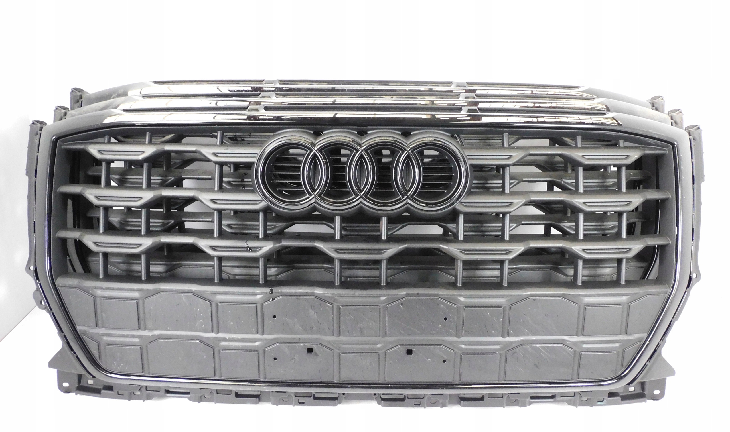 GRILL ATRAPA AUDI Q2 LIFT 81A S-LINE 81A853651H za 799.00PLN z Prusice ...