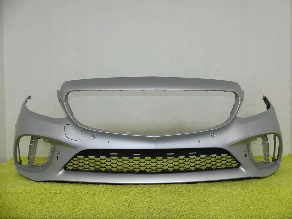 Zderzak Przód Mercedes C W205 AMG Lift 17-21 2058856204 za 399 zł z ...