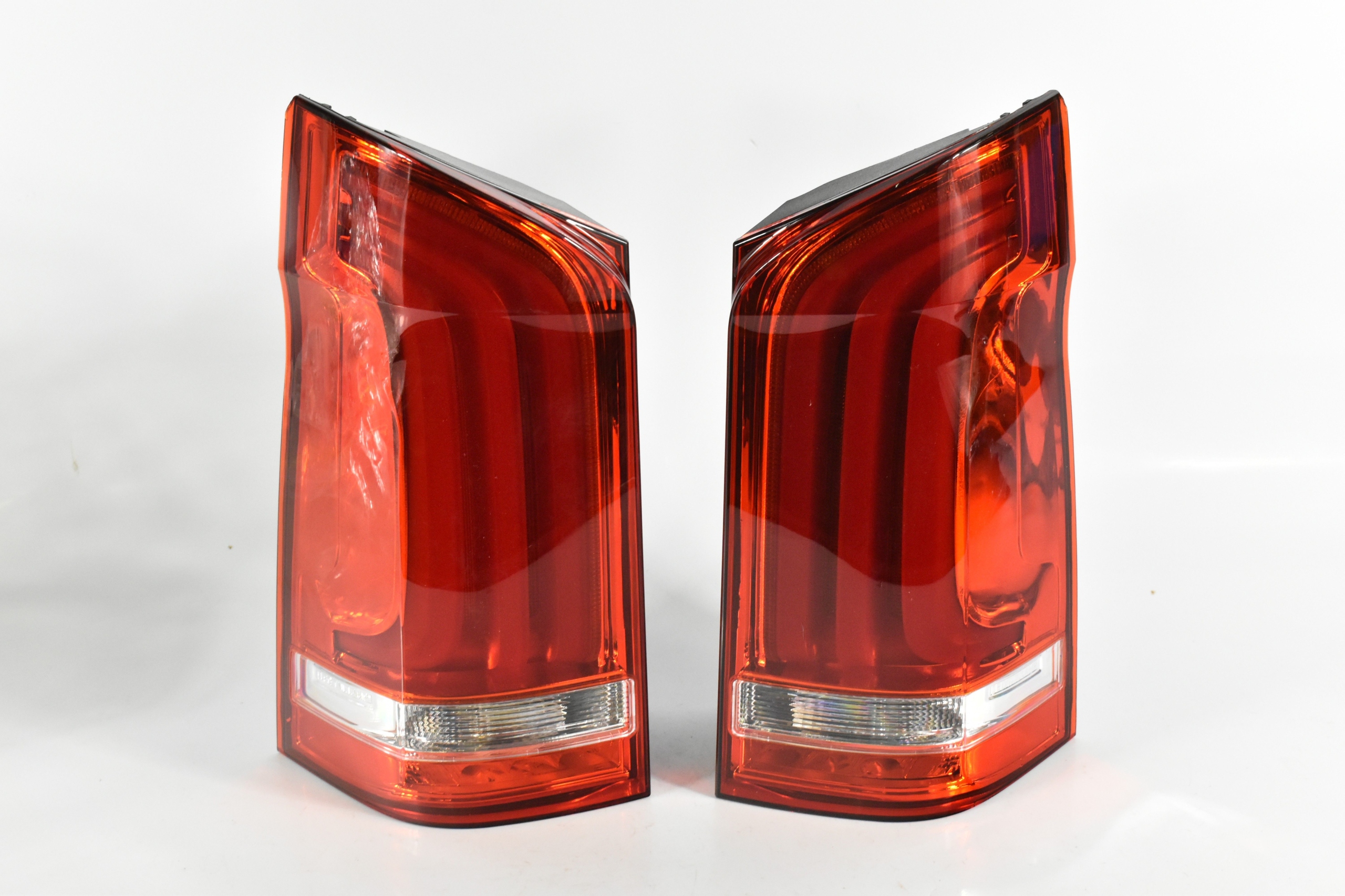 LAMPY LEWY PRAWY TYŁ KOMPLET LED MERCEDES V-CLASS W447 VITO za 998 ...