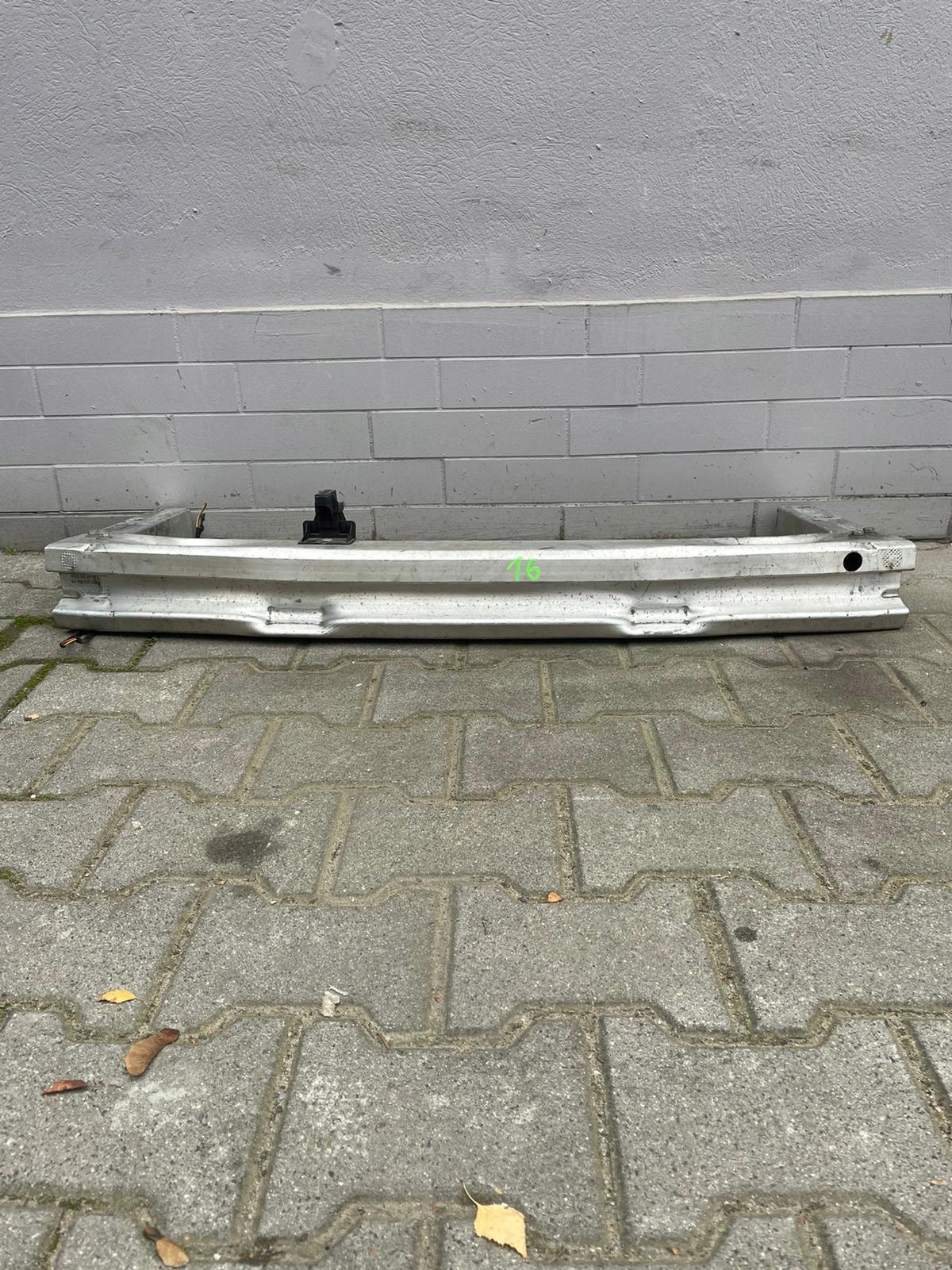 Audi OE 8R0807313A AUDI belka wzmocnienie zderzaka - porównaj ceny ...