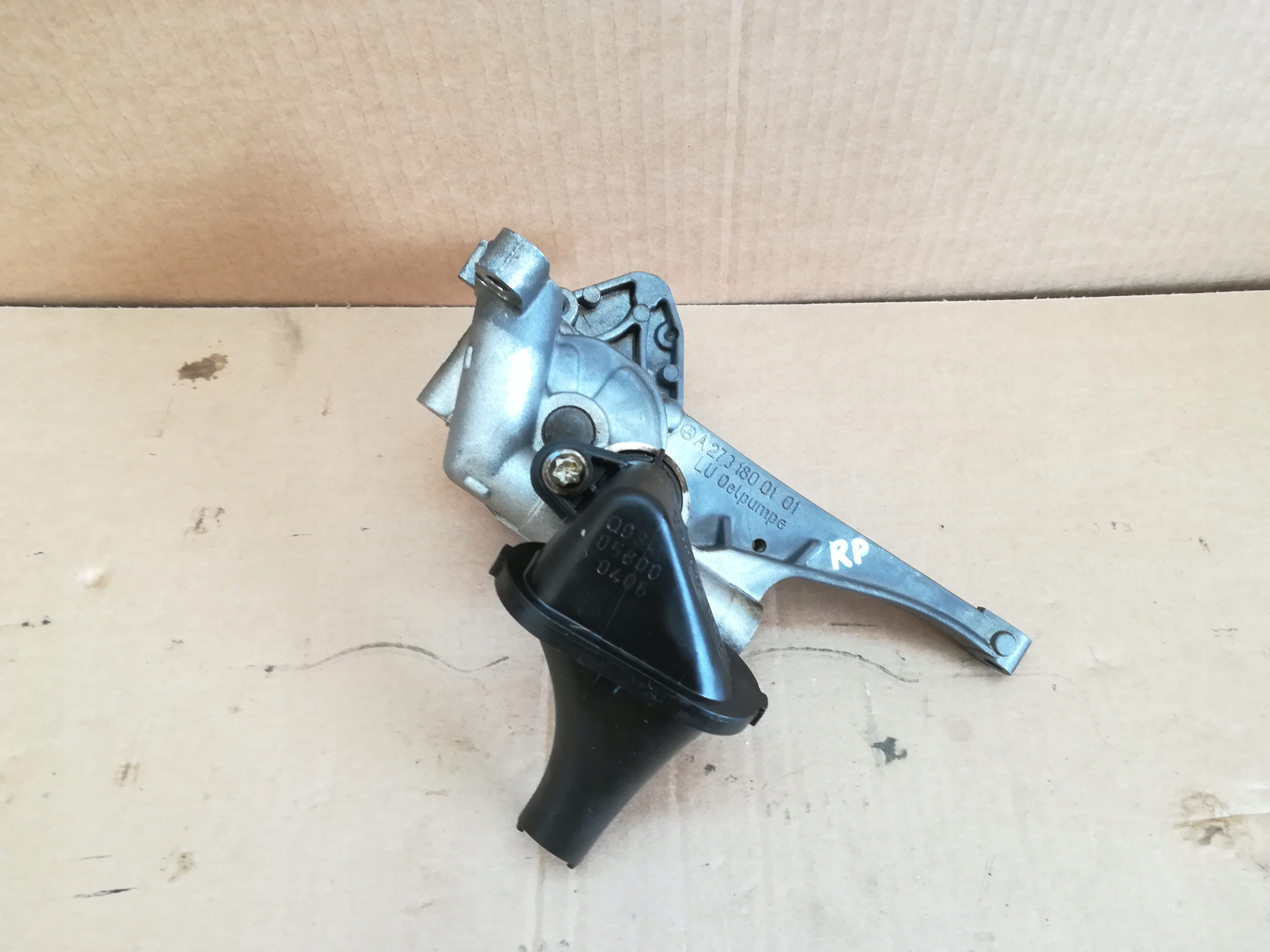 Mercedes-Benz OE A2731800101 pompa oleju • Cena, Opinie - Allegro