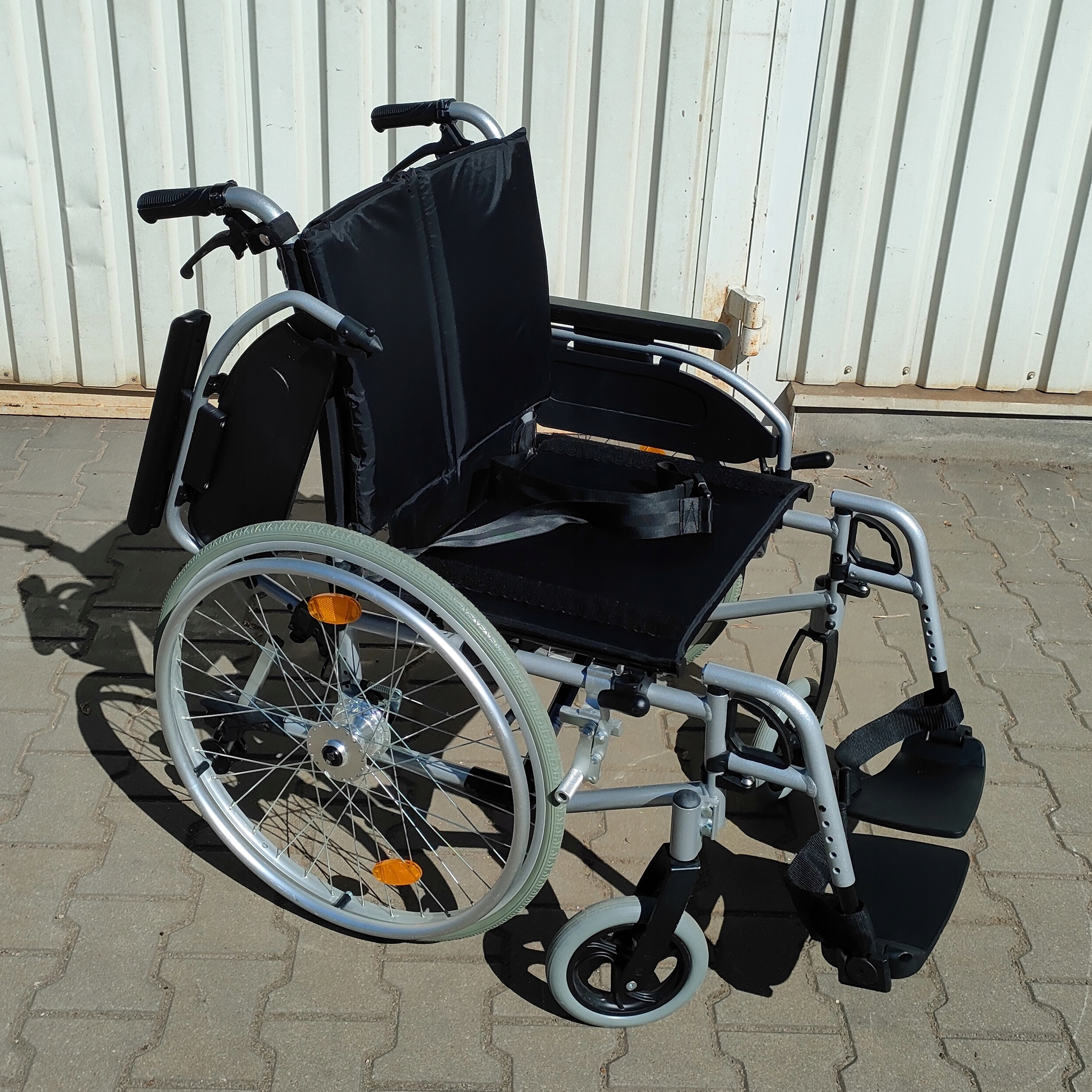 Wózek inwalidzki ręczny B&B Pyro Start Plus • Cena, Opinie - Allegro