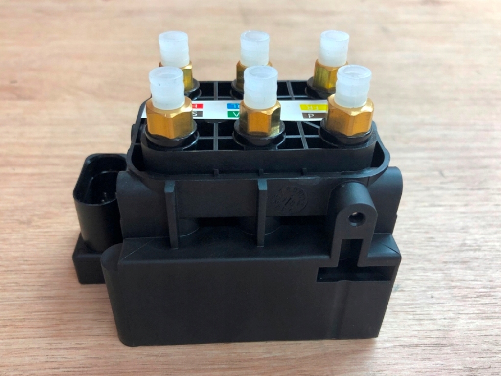 A0993200258 A0993200258 - Розподільний клапан AIRMATIC для Mercedes ...