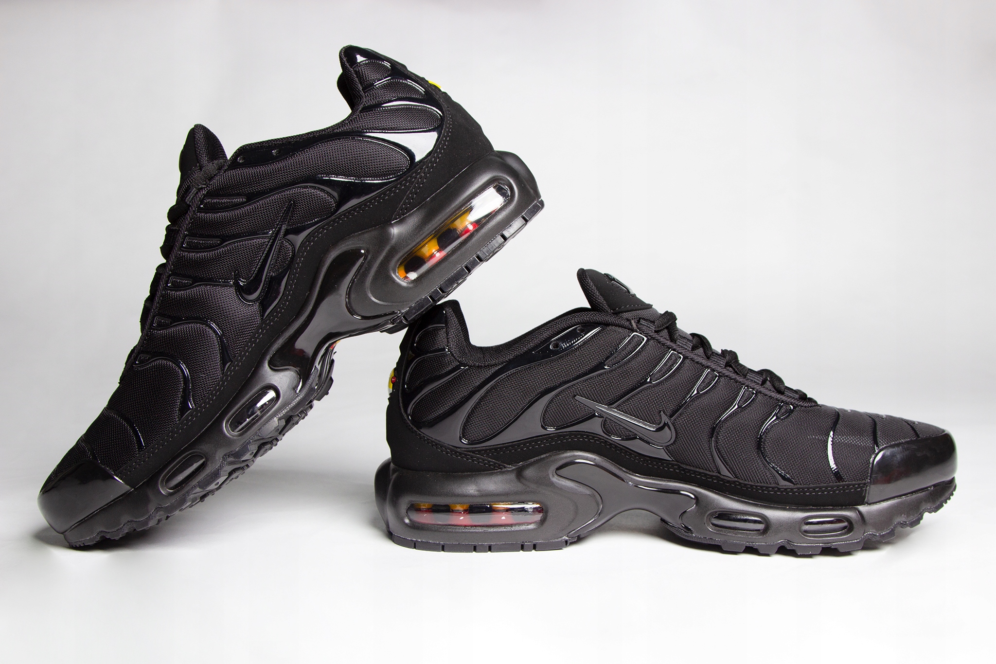 BUTY MĘSKIE NIKE AIR MAX PLUS TN Roz.44 13278512695 - Allegro.pl