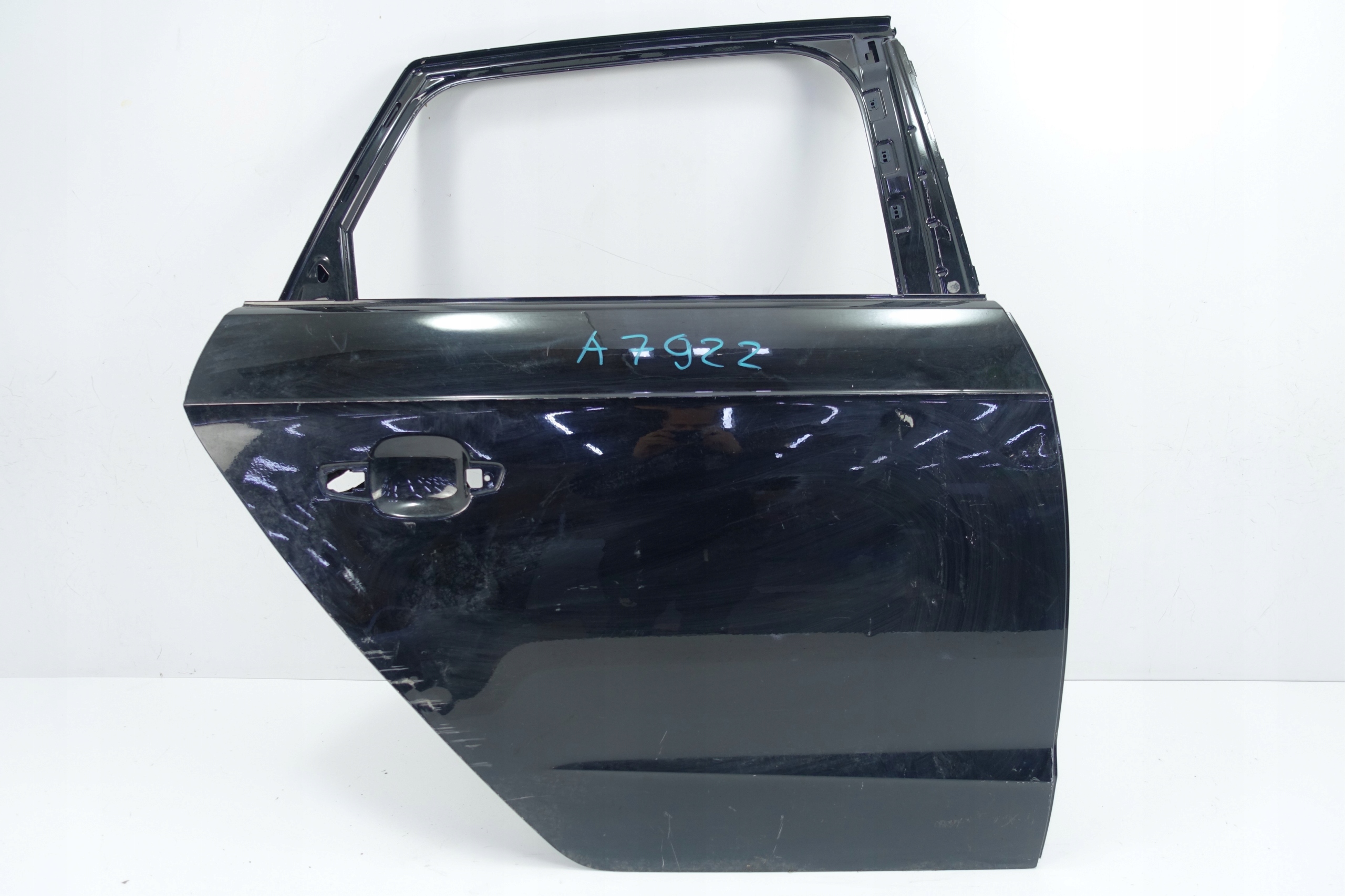 DRZWI PRAWE TYLNE TYŁ AUDI A3 8V HB 5D 8V4 8V4 AUDI A3 8V HB 5D za 300 zł z LIGOTA - Allegro.pl ...