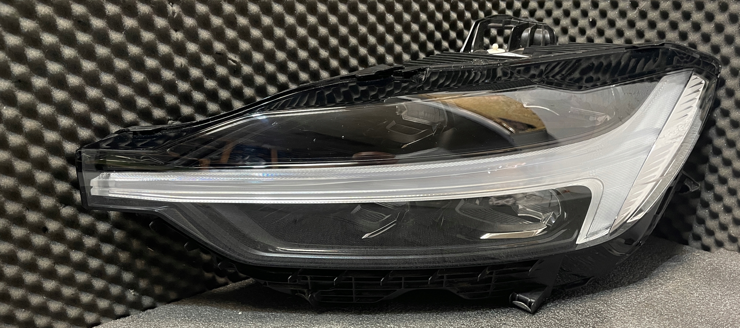 Volvo xc60 II Lift lampa lewa MID Led 32337374 za 1890.00PLN z ...