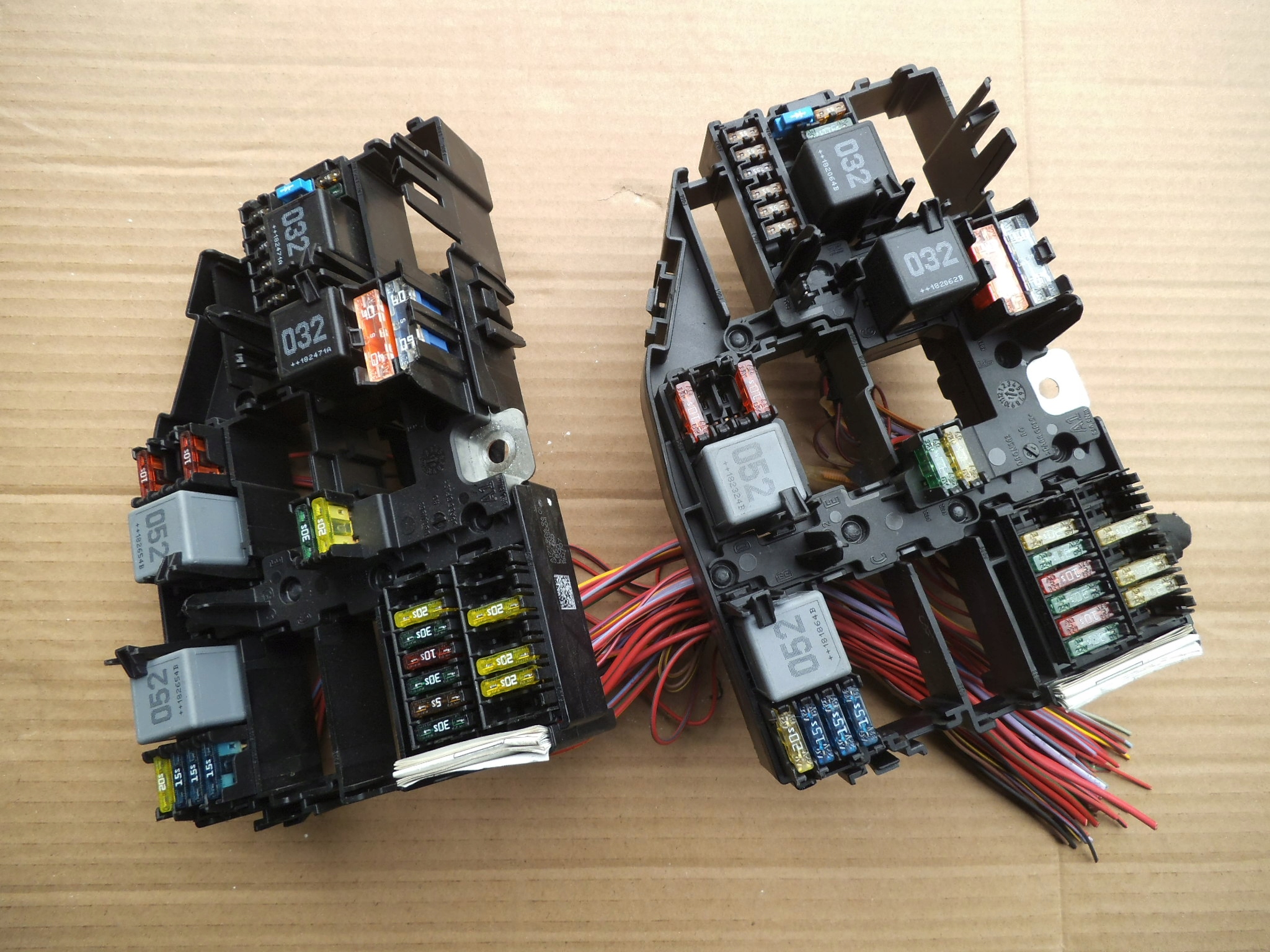 MERCEDES przekażniki A1779069601 za 400.00PLN z Pecna - Allegro ...