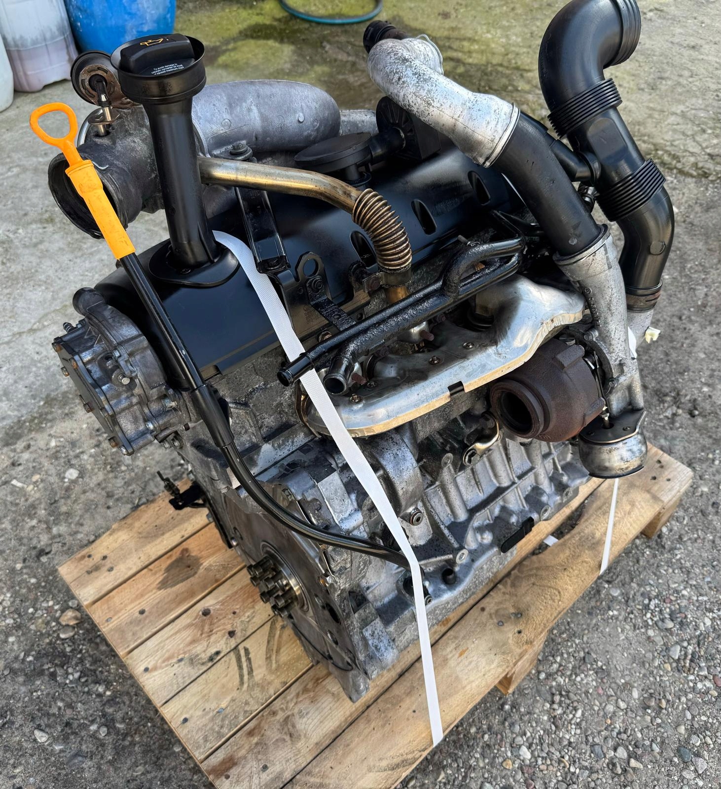 SILNIK VW T5 2.5 TDI AXD KOMPLETNY za 11500 zł z Wschowa - Allegro.pl - (13284451457)