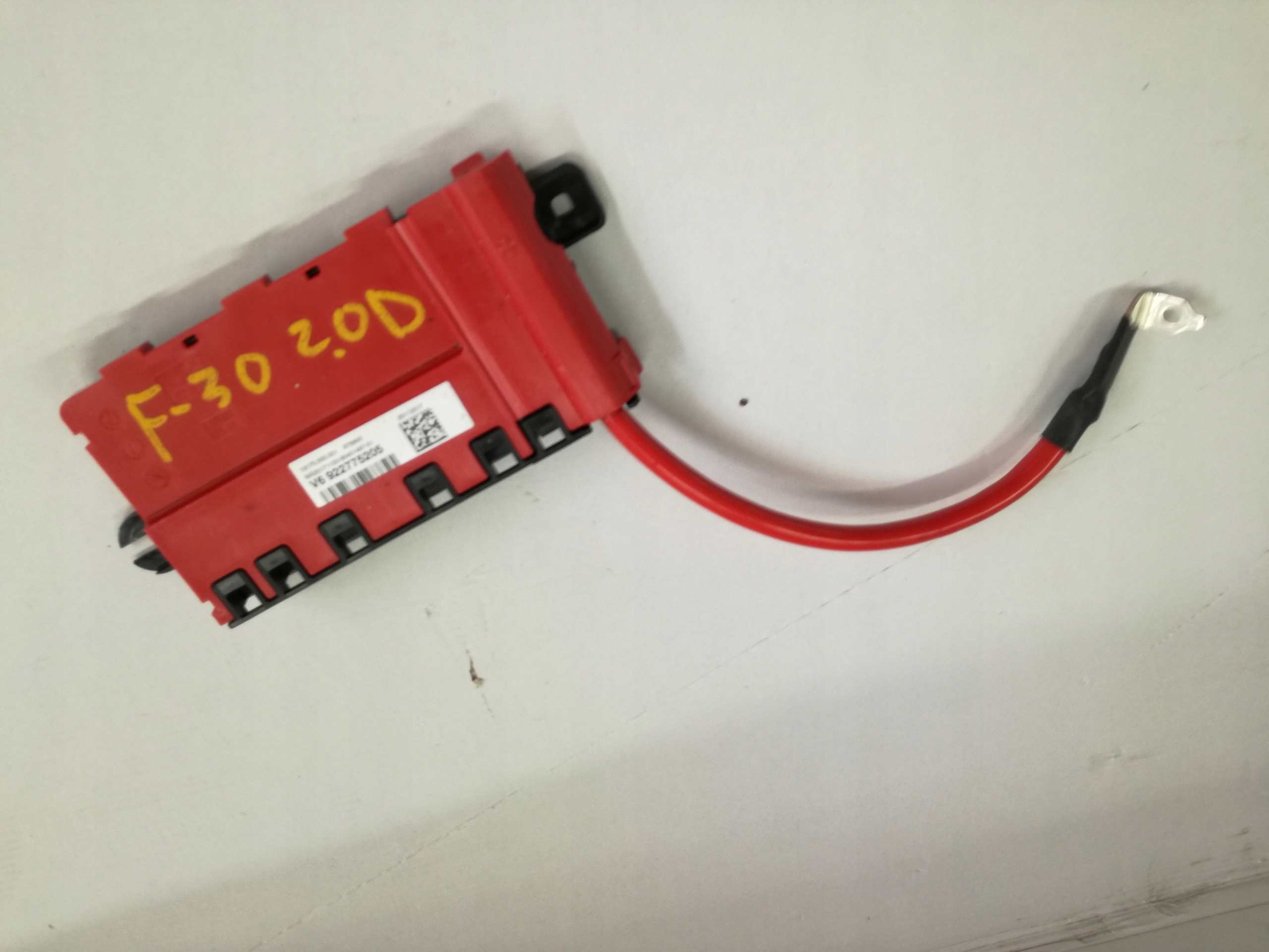 Rozdzielacz prądu BMW OE 922775205 5905232311472 za 30.00PLN z TOMASZÓW ...