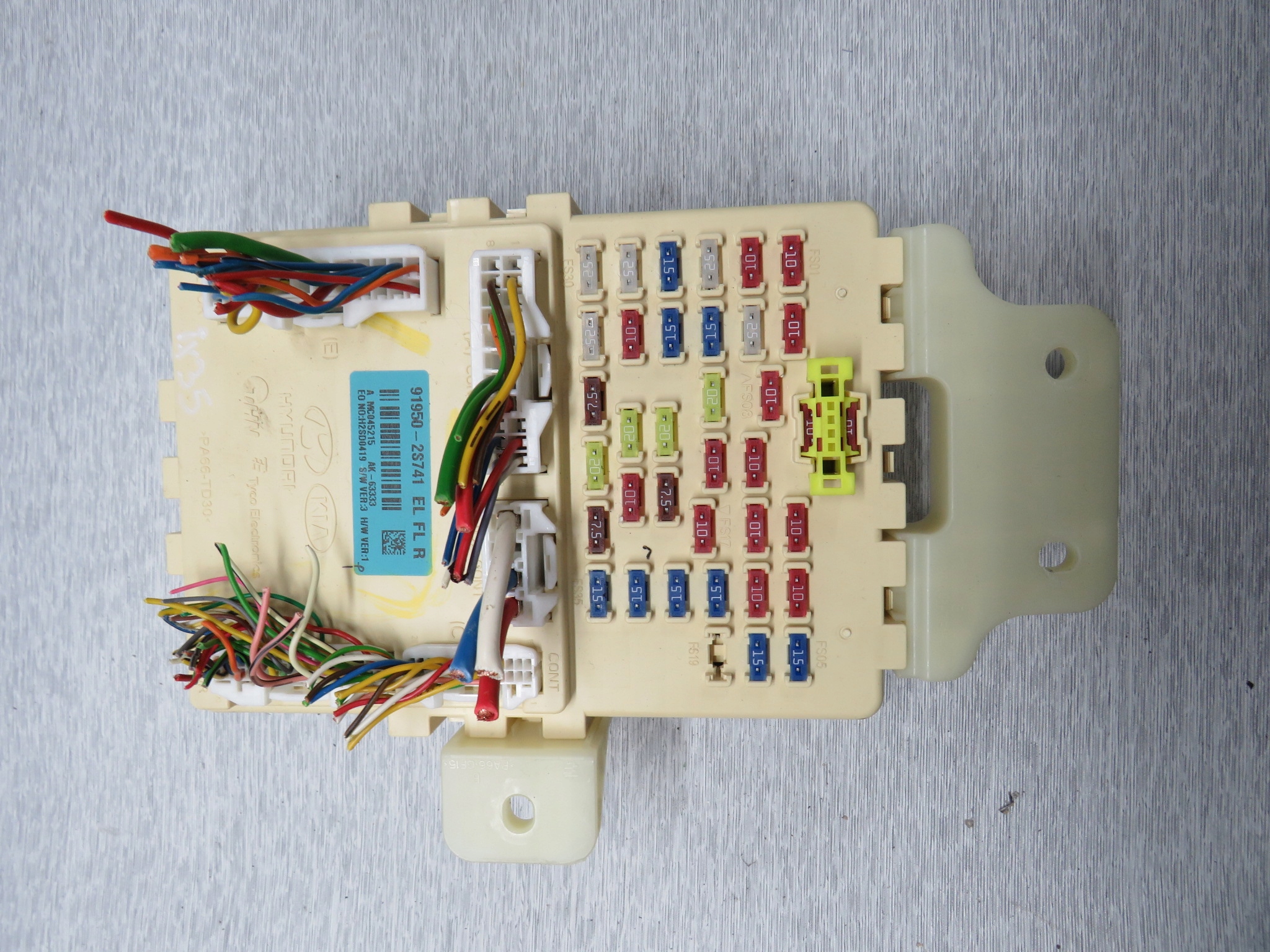 Puszka bezpieczników Hyundai OE 91950-2S741 za 45.00PLN z Małomice ...