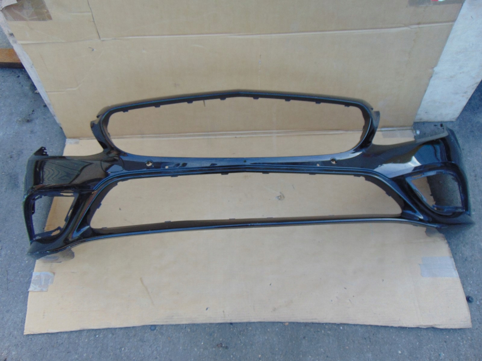 ZDERZAK PRZÓD MERCEDES W205 LIFT A2058851101 za 150.00PLN z SZCZAWIN ...