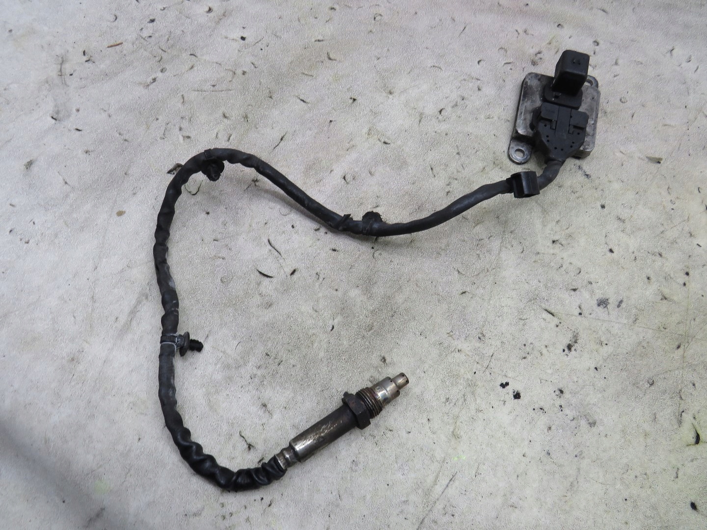 Opel OE 55598161 czujnik adblue sonda nox za 683.15PLN z Ciecierzyn ...