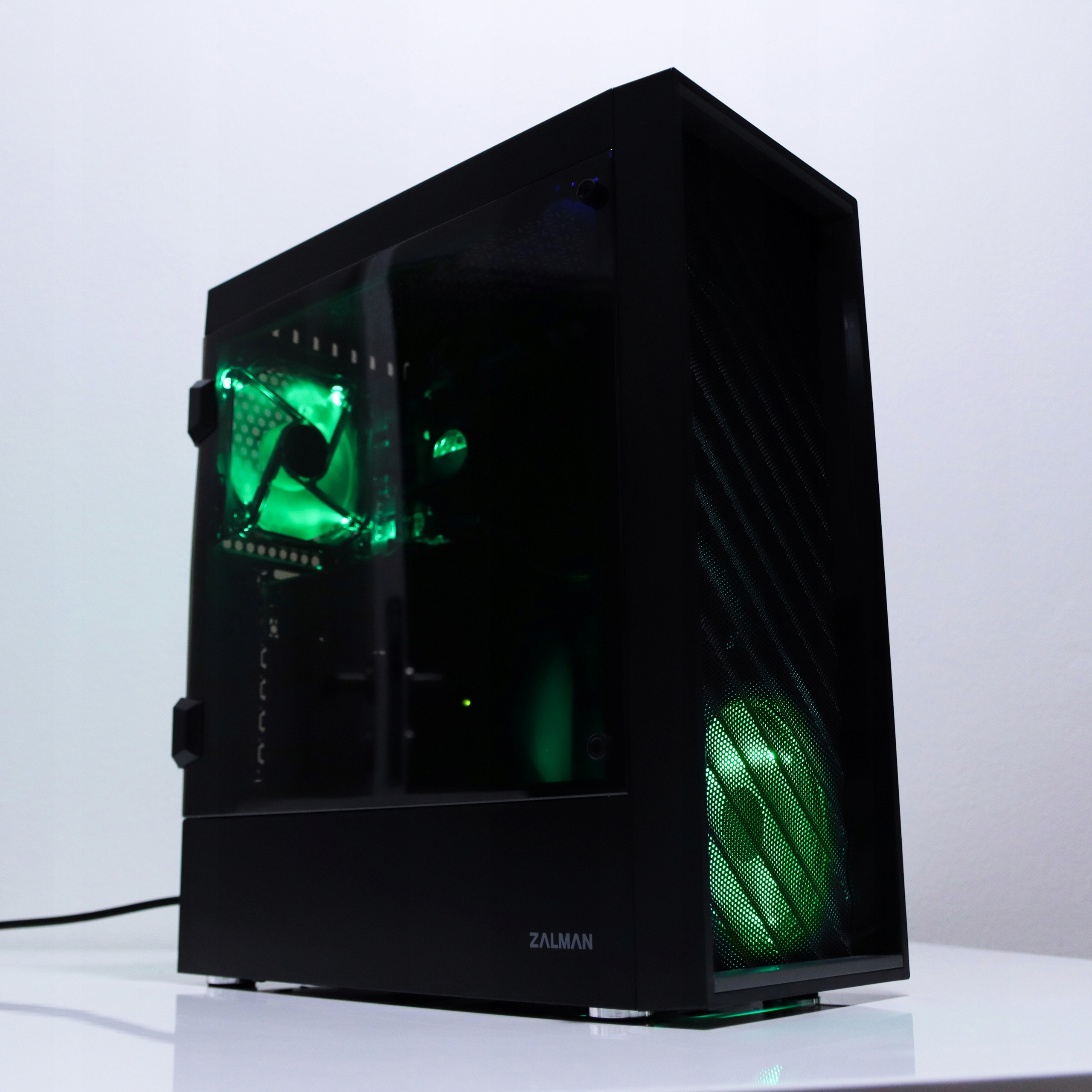 Herní PC - Intel i5, RX 570, 8GB RAM, SSD 1TB za 9990 Kč - Allegro