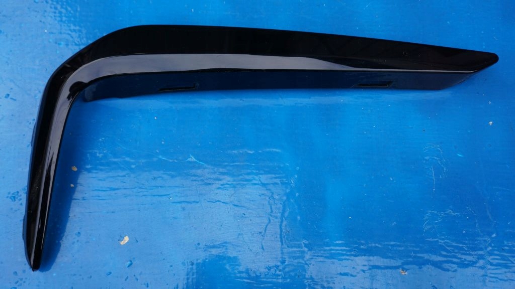 BMW 5 G30 G31 M PRAWA LISTWA KRATKA ZDERZAKA PRZÓD 51118064980 za 150 ...