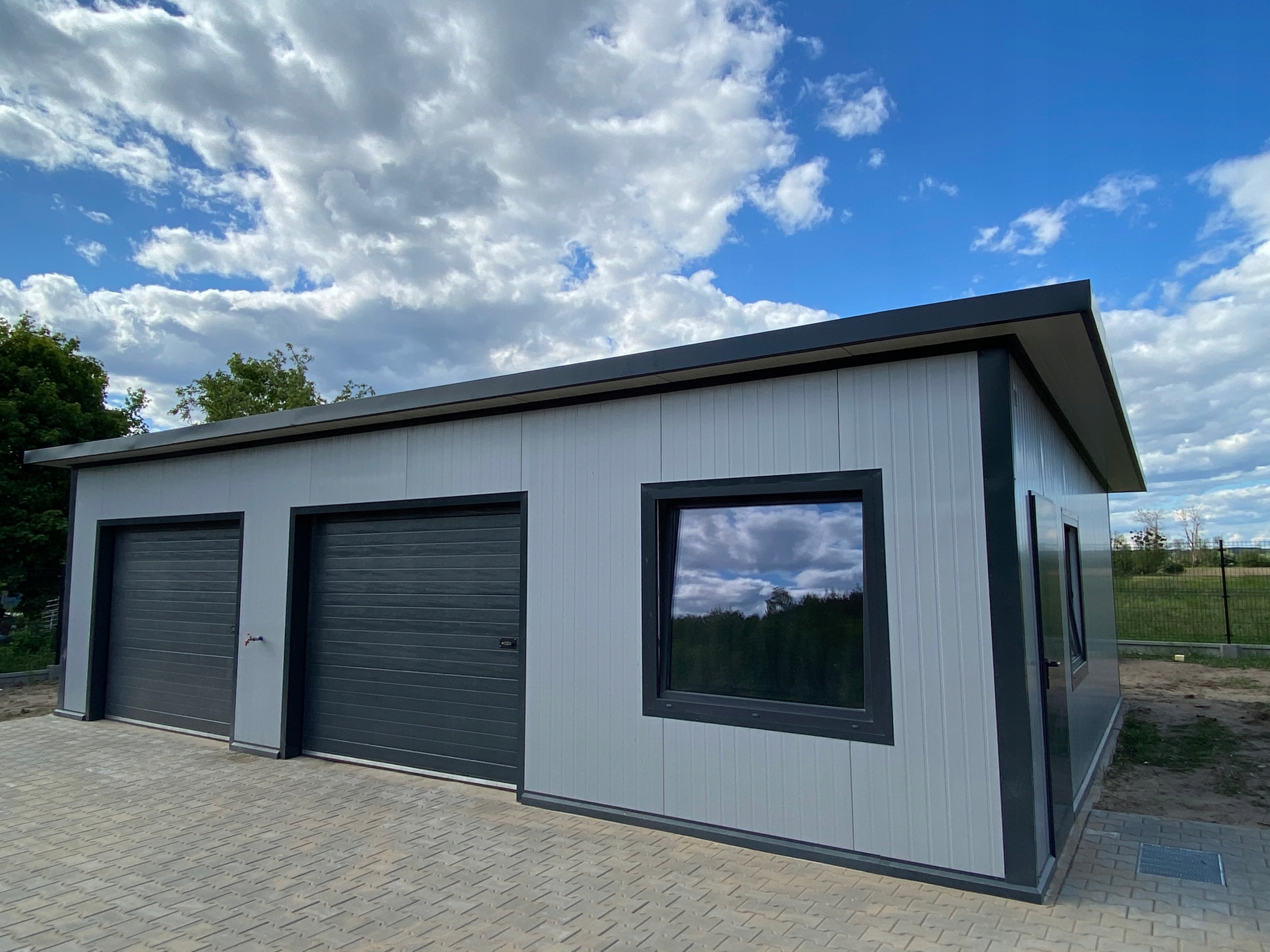 Garaż , blaszak , warsztat z płyty warstwowej (7) • Cena, Opinie ...