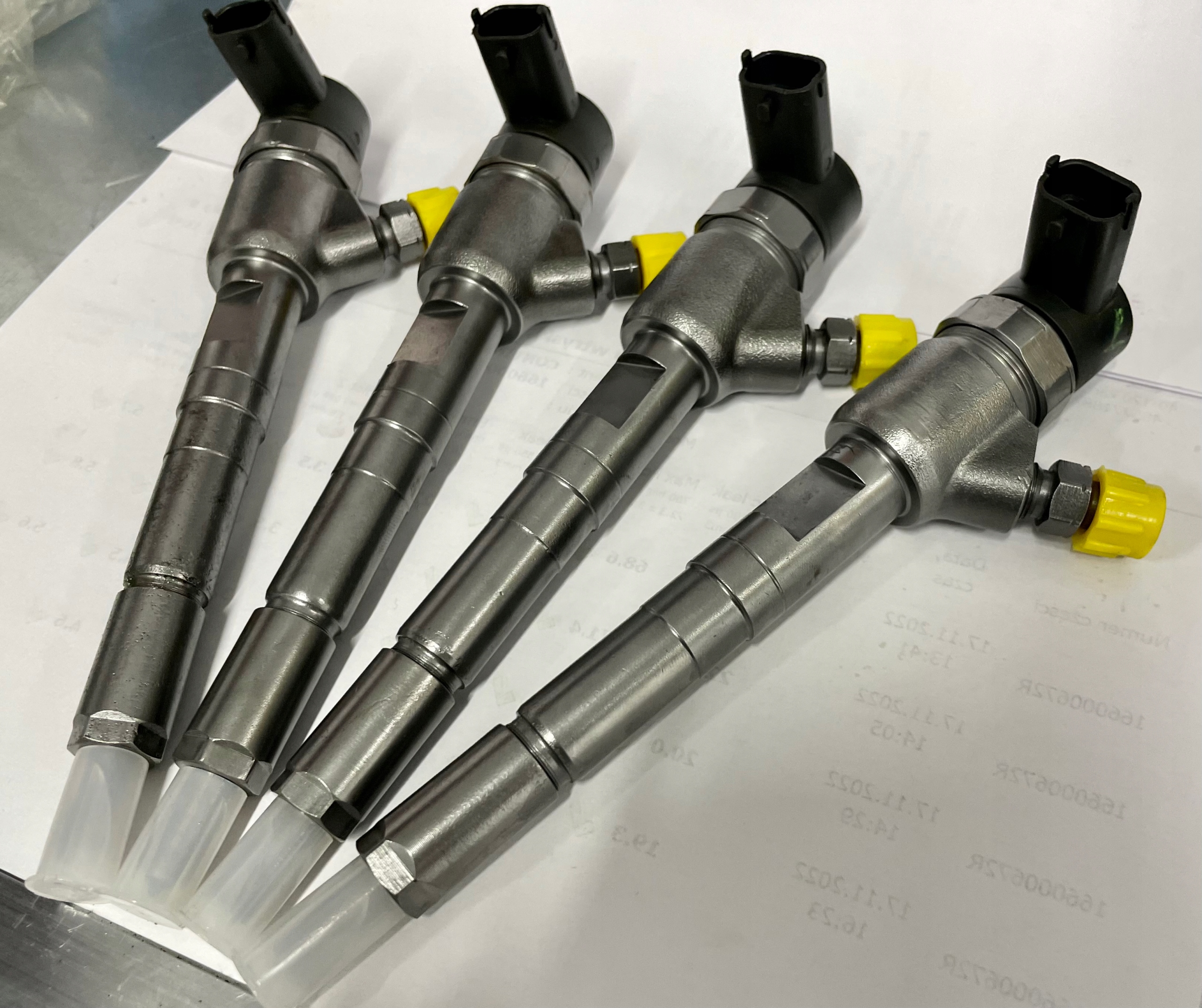 wtryskiwacz BOSCH 0445110183 0986435102 0445110183 0445110083 za 570 zł ...