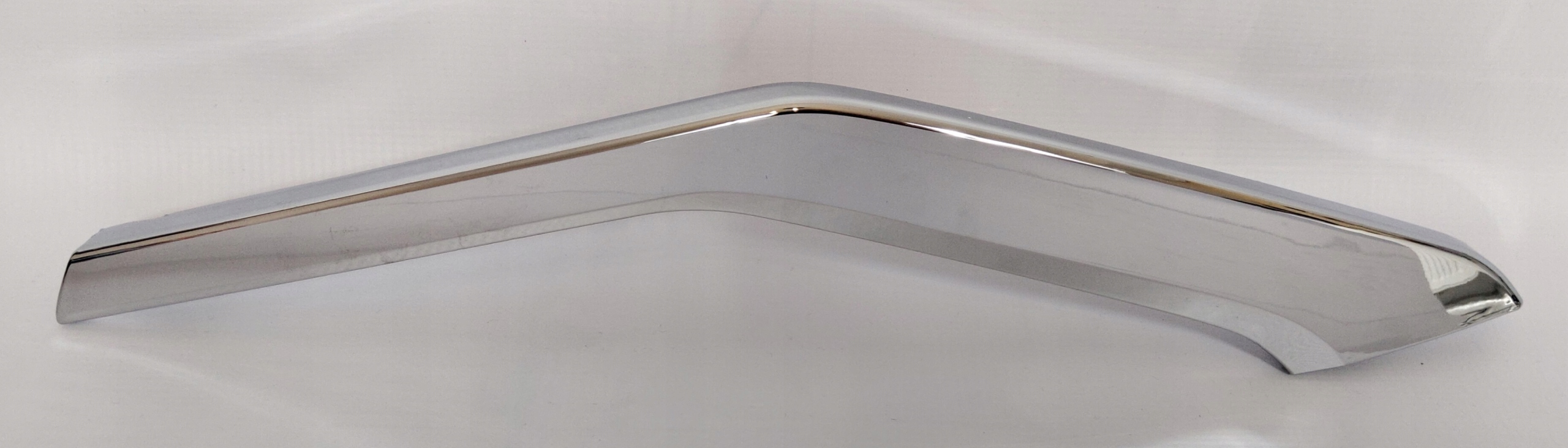 ECLIPSE CROSS LISTWA ZDERZAKA CHROM LEWA DOLNA 6407A247 za 155 zł z ...