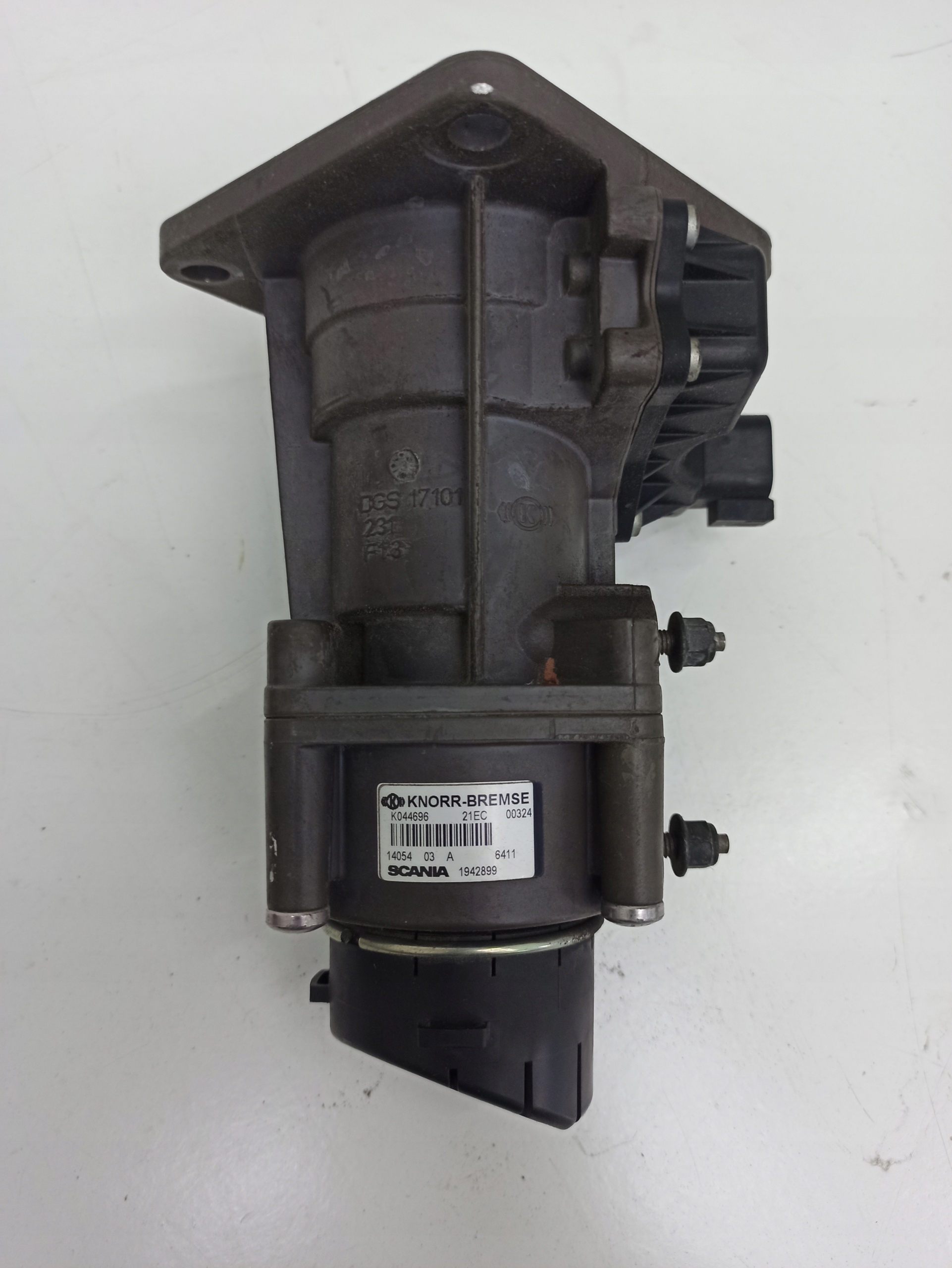 1942899 1942899 - ГОЛОВНИЙ ГАЛЬМІВНИЙ КЛАПАН EBS КАБІНИ SCANIA R EURO 6 ...