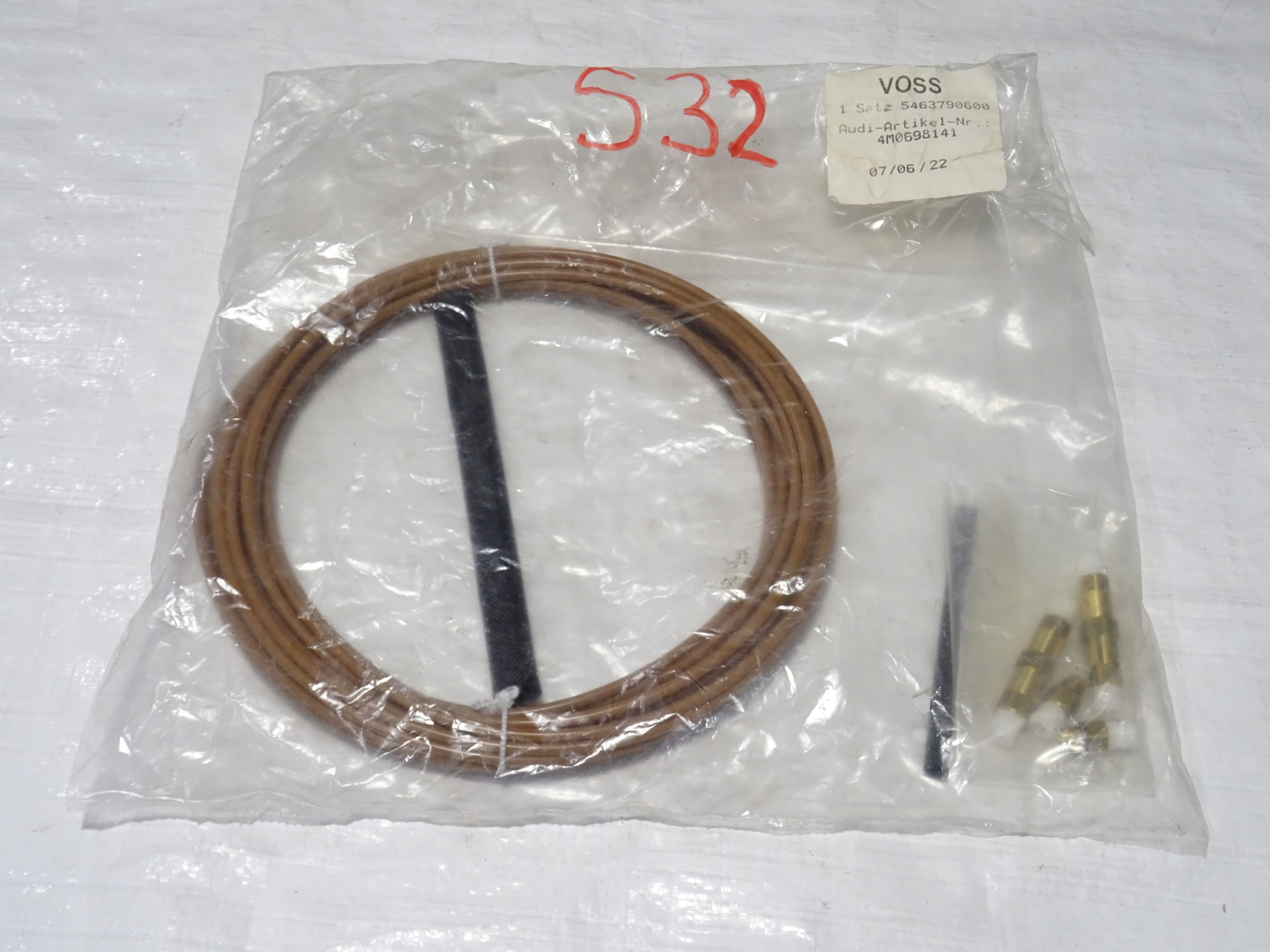 ZESTAW NAPRAWCZY AMORTYZATORA PNEUMATYCZNEGO AUDI 4M0698141 NOWY ...