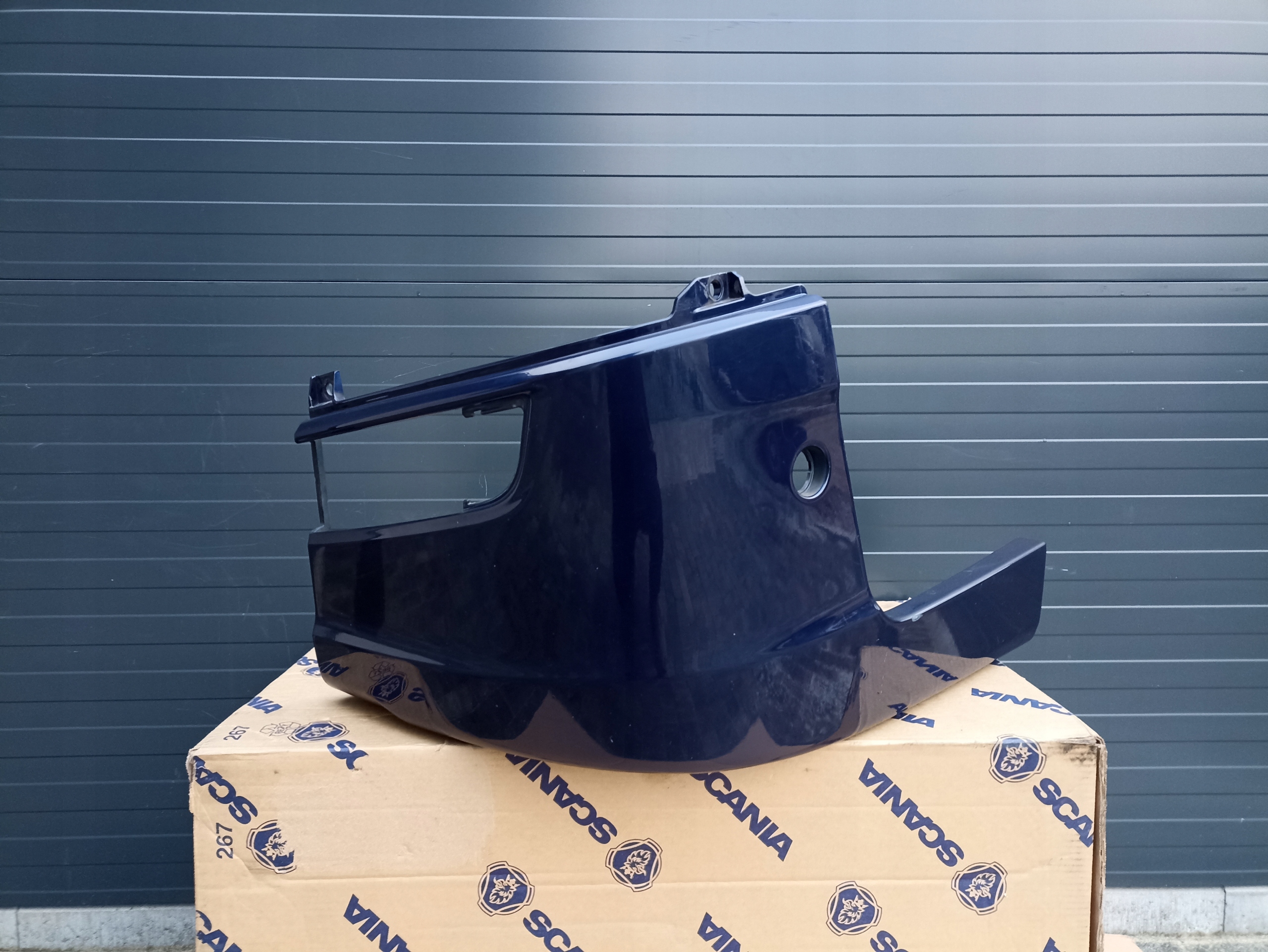 ZDERZAK NAROŻNIK SCANIA R S 2077926 ORYGINAŁ. • Cena, Opinie - Allegro