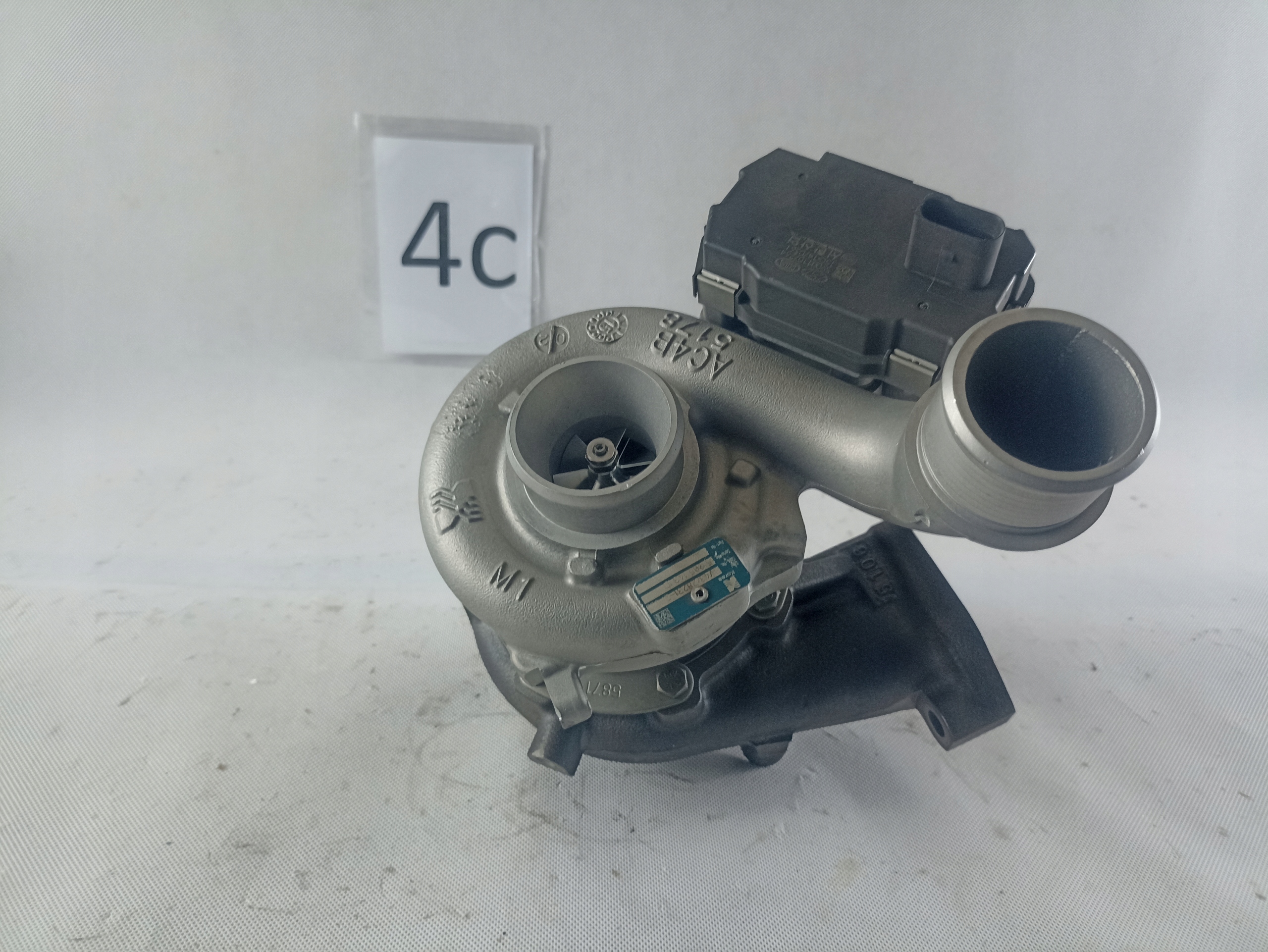 Turbina 53039700432 Hyundai Tucson 2.0 CRDi / 2.0 za 1000.00PLN z ...