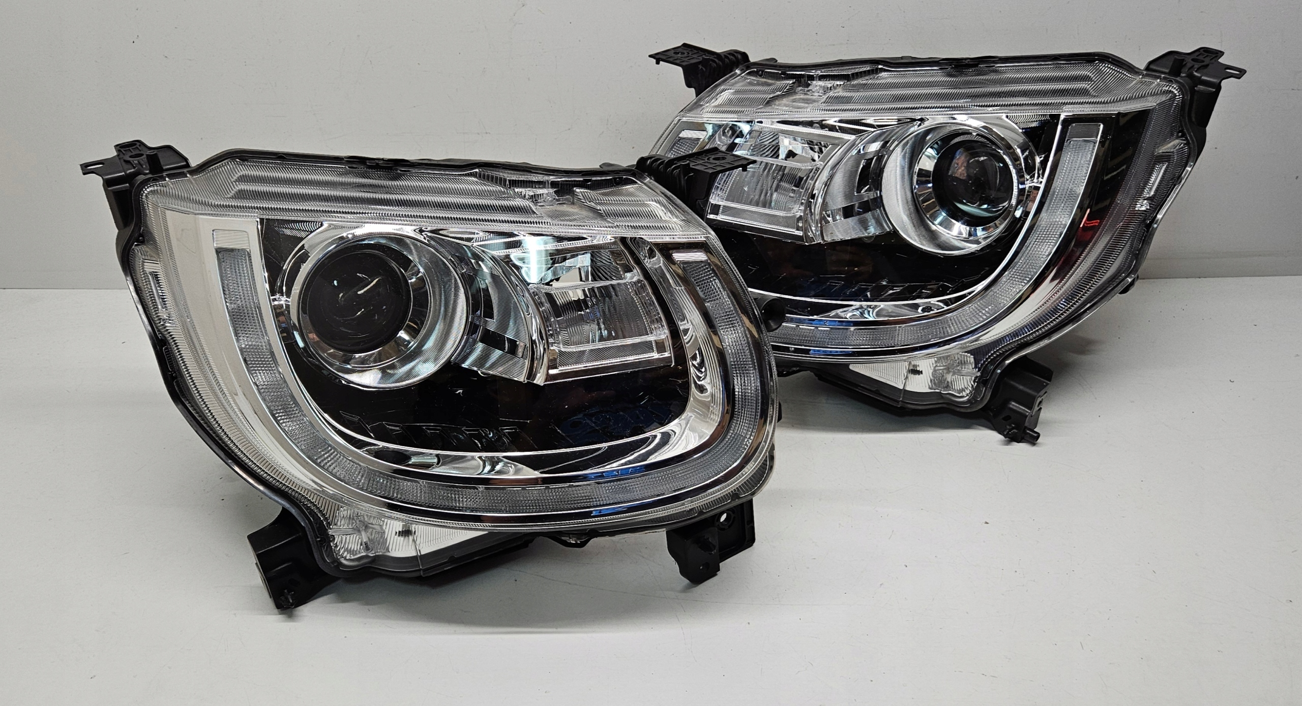 SUZUKI IGNIS FULL LED REFLEKTOR LEWY PRAWY LAMPA za 2200.00PLN z Lubin ...