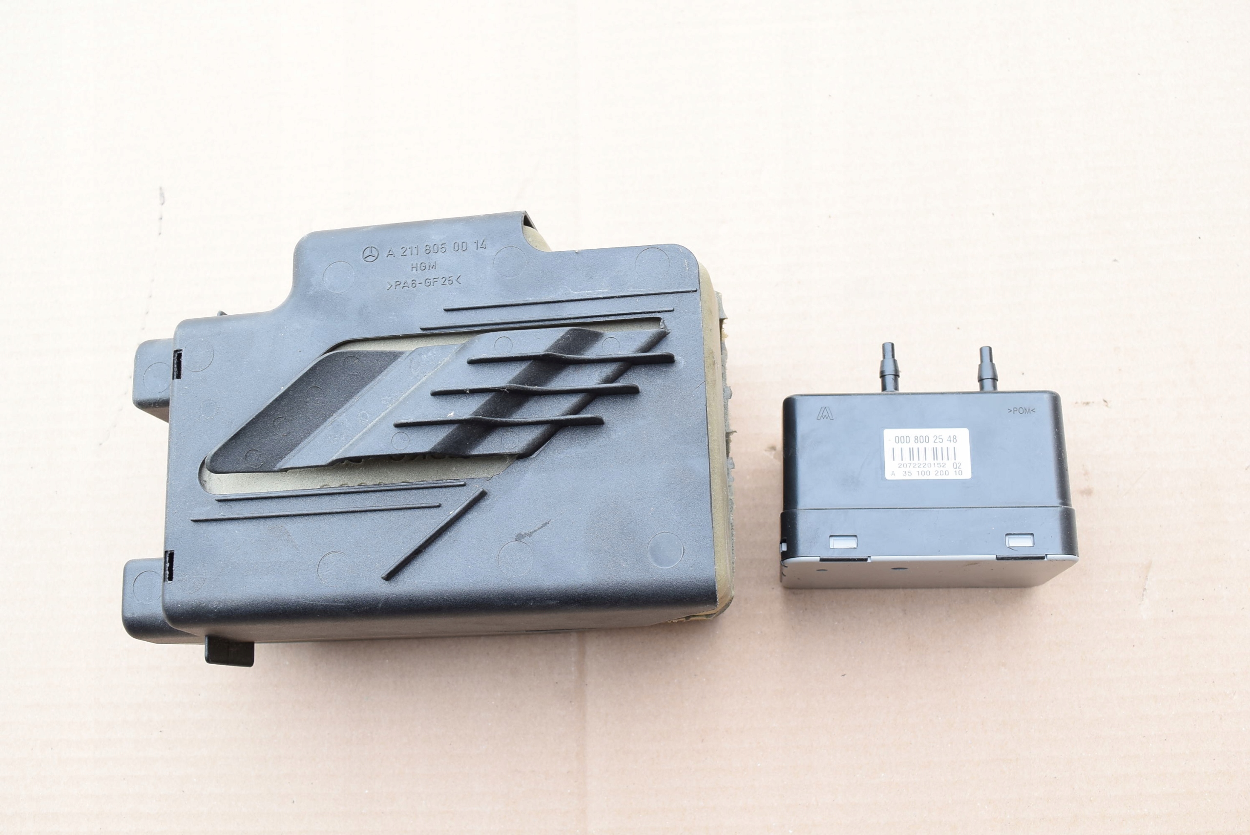 MERCEDES CLS W219 W211 POMPKA FOTELA 0008002548 za 129.00PLN z Zamość ...