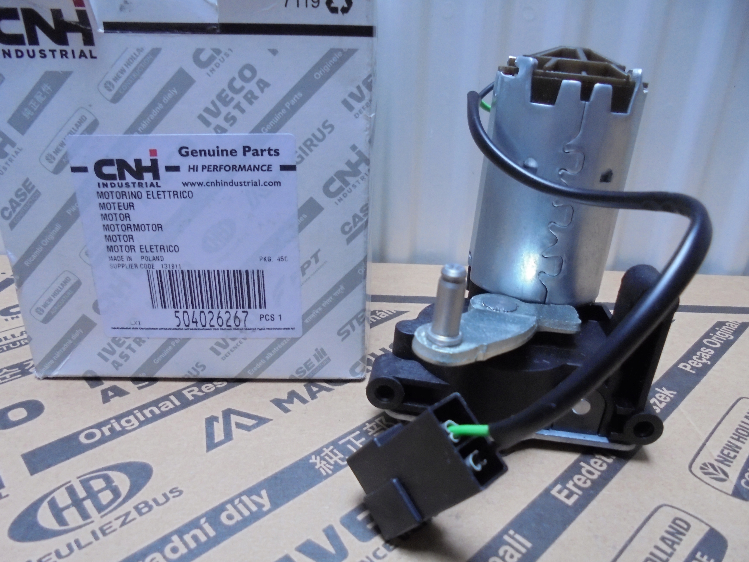 1717822B BMW 5 E60 E61 панель / головное устройство CD / DVD / GPS ...