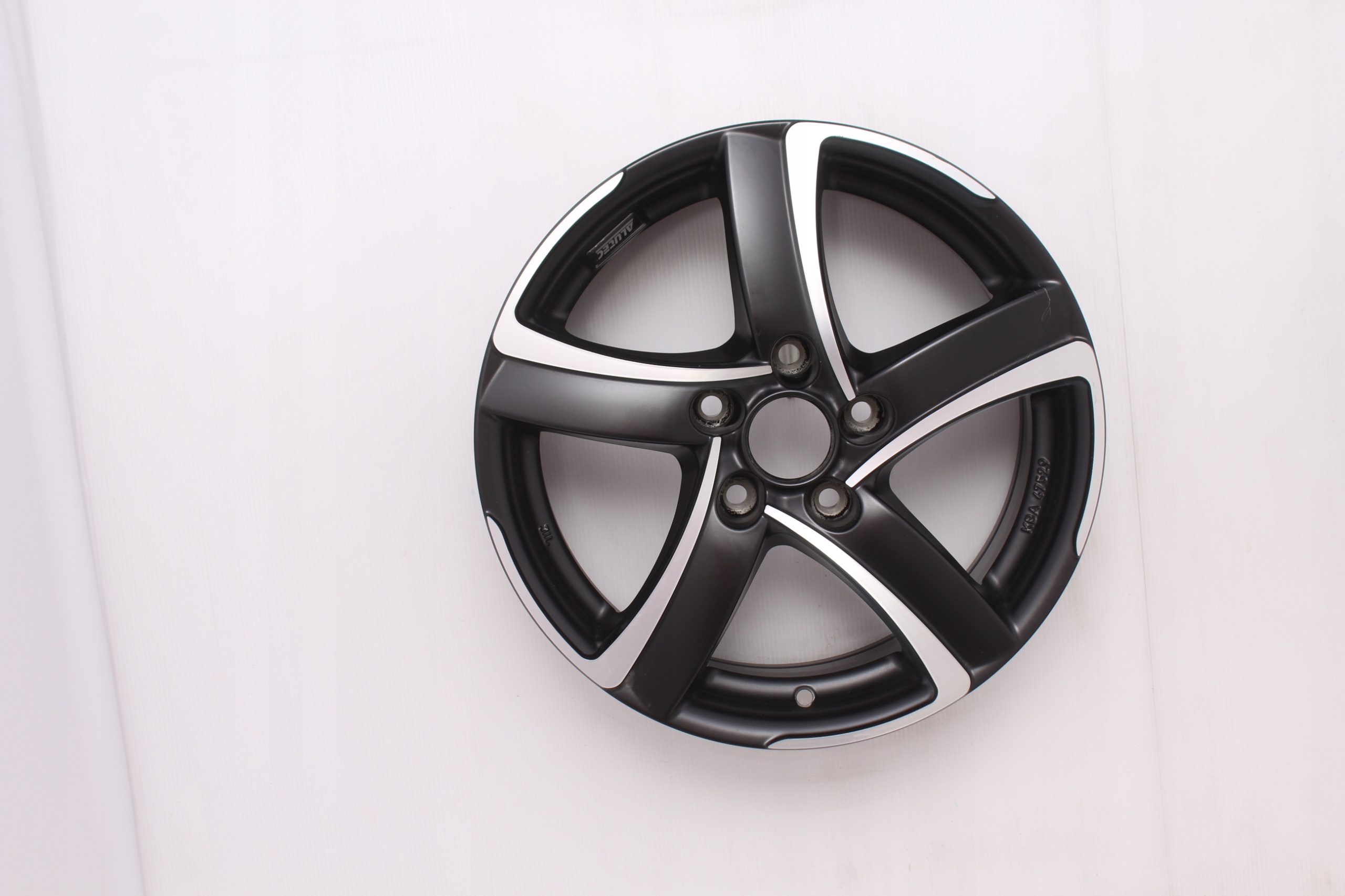 Felga aluminiowa Alutec 7.0" x 16" 5x114.3 • Cena, Opinie - Allegro