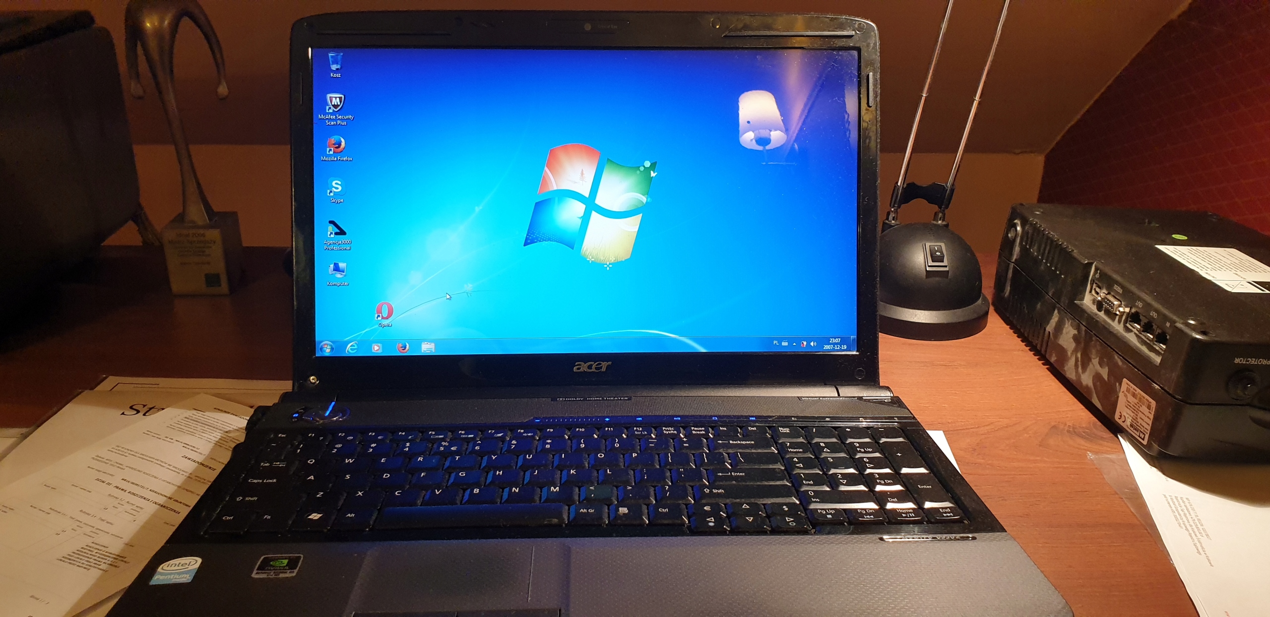 Laptop Acer ASPIRE 6930Z 16 " Intel Pentium Dual-Core 4 GB / 0 GB ...