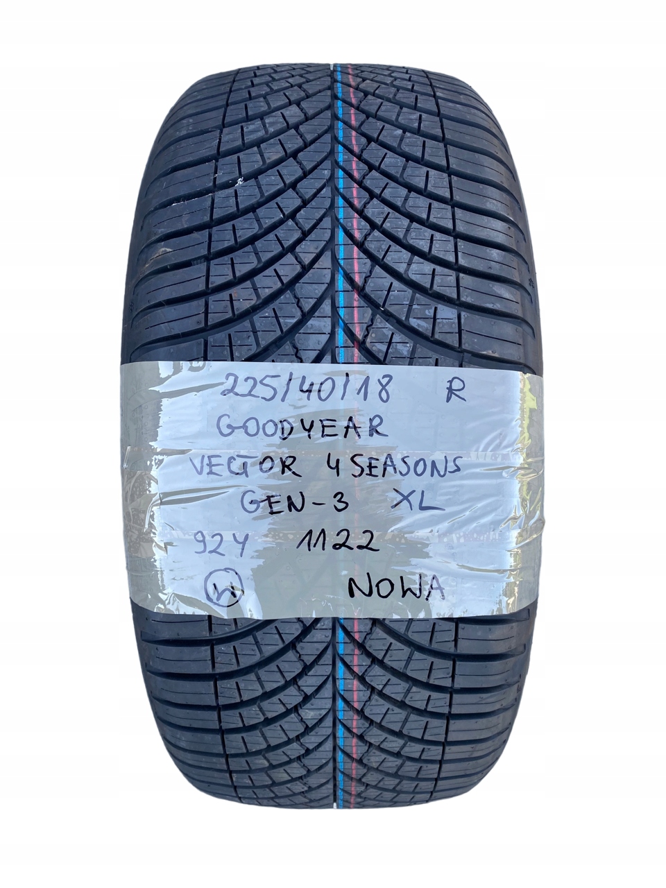Opona całoroczna Goodyear Vector 4Seasons G3 225/40R18 92 Y przyczepność na śniegu (3PMSF), rant ...